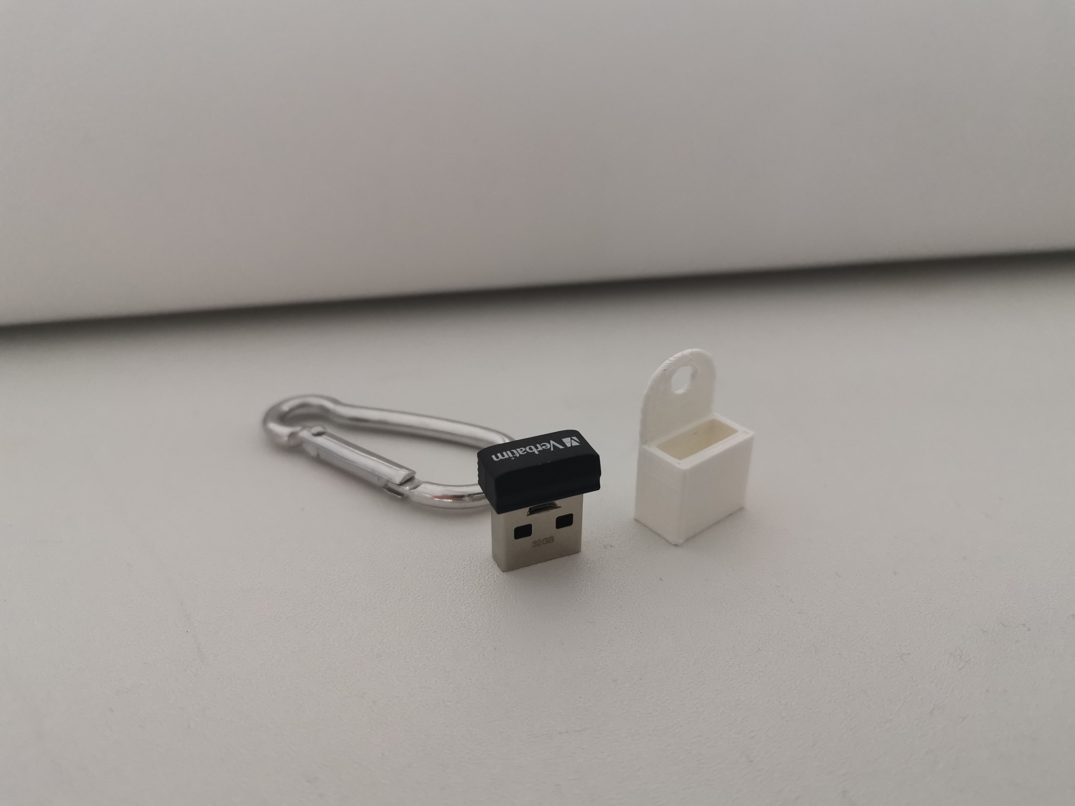 Verbatim Mini USB Keychain by PennybridgePioneer | Download free STL ...