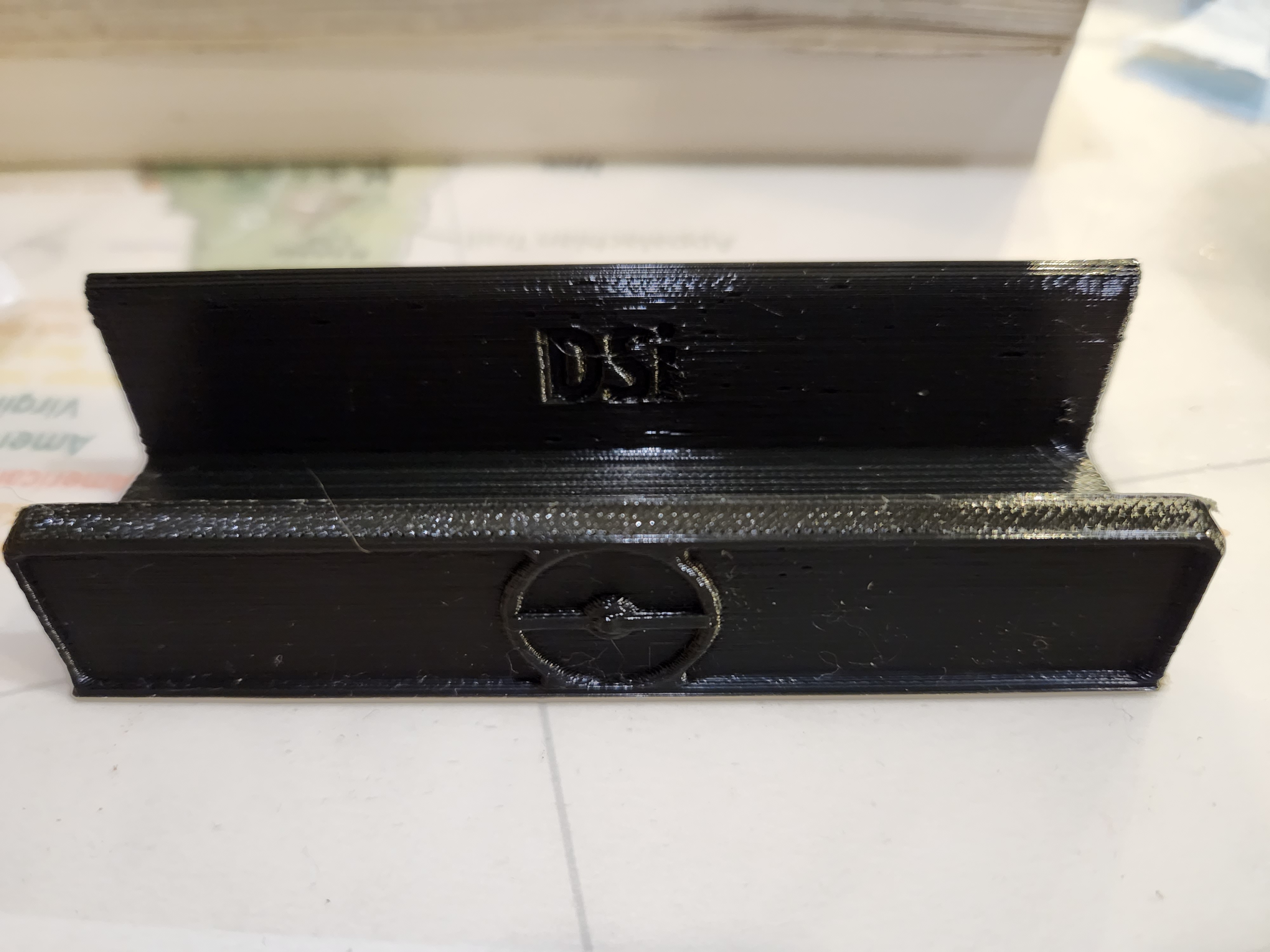 Nintendo DSi - Thin Display Stand - REMIX by 3DontheGO | Download free ...