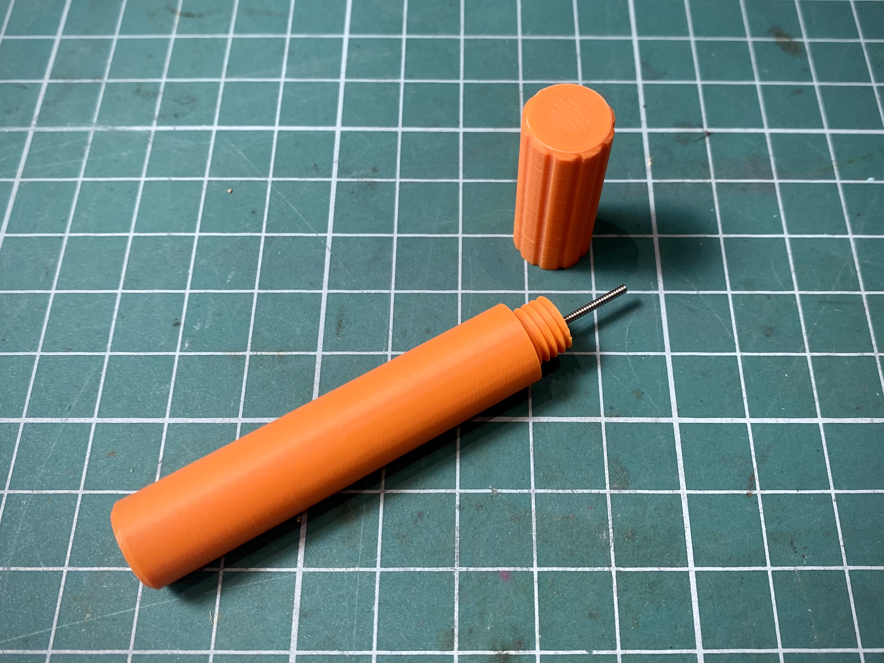 Extruder Unclog Needle Container by mak77 | Download free STL model ...