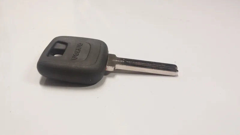 Volvo Key Bow Replacement by weston | Download free STL model ...