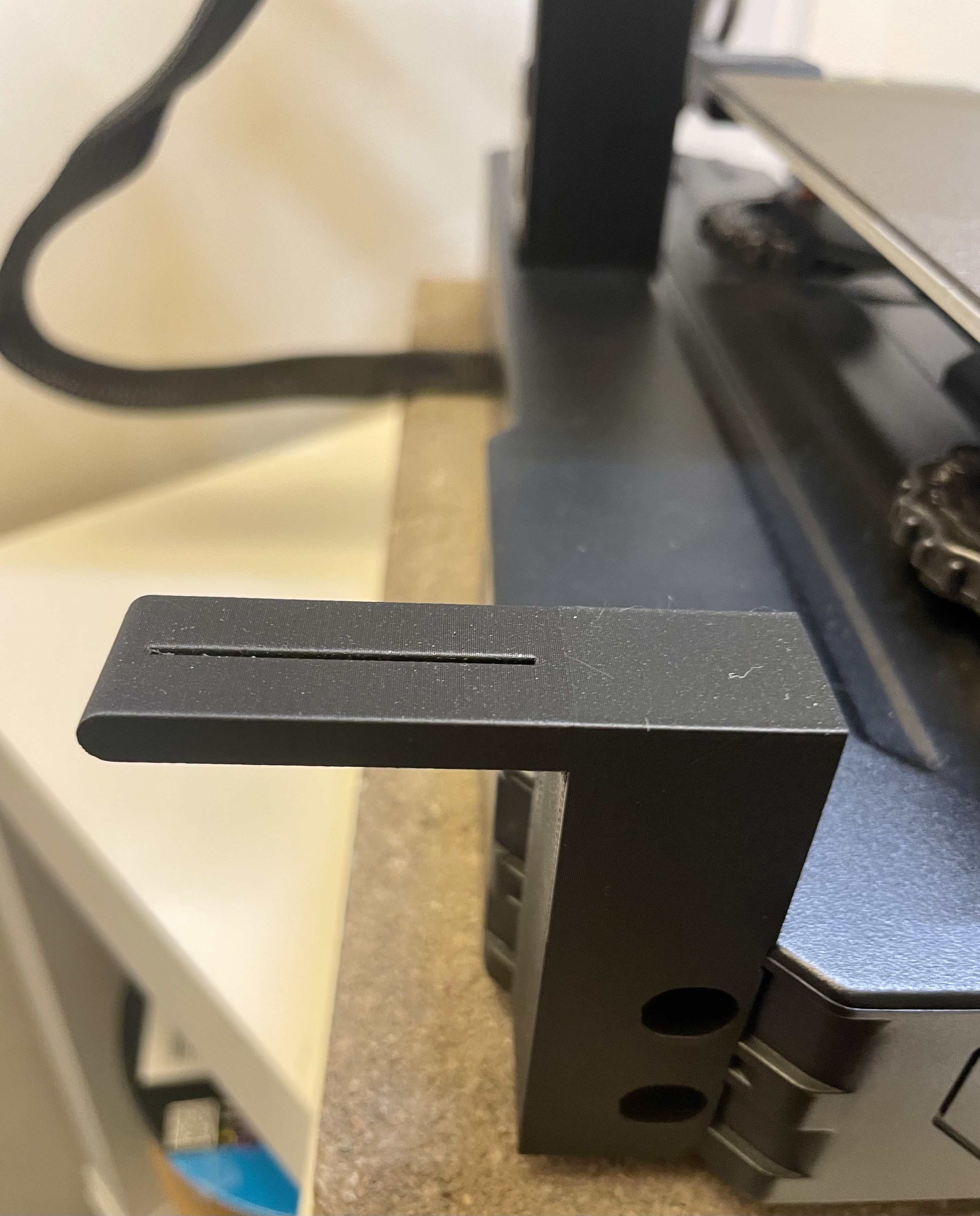 Ender 3 S1 PRO Print Removal Scraper Holder Left Front Corner by JLOJ ...