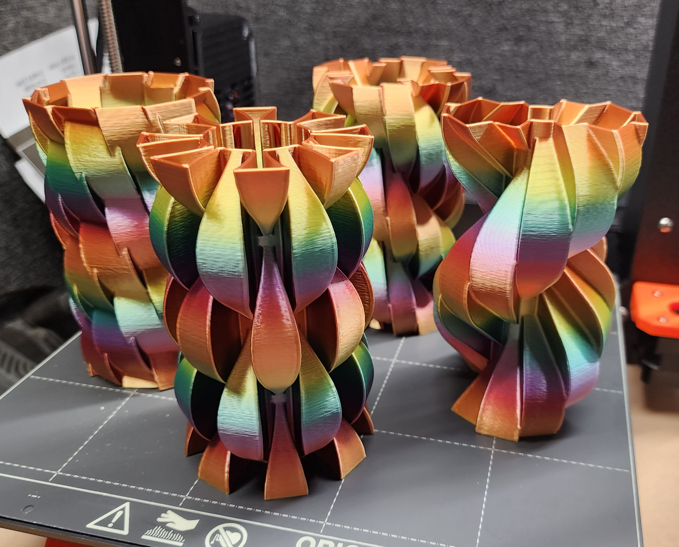 ᛥ Ribbon Spiral Vase Collection ᛥ by Triple G Workshop | Download free ...