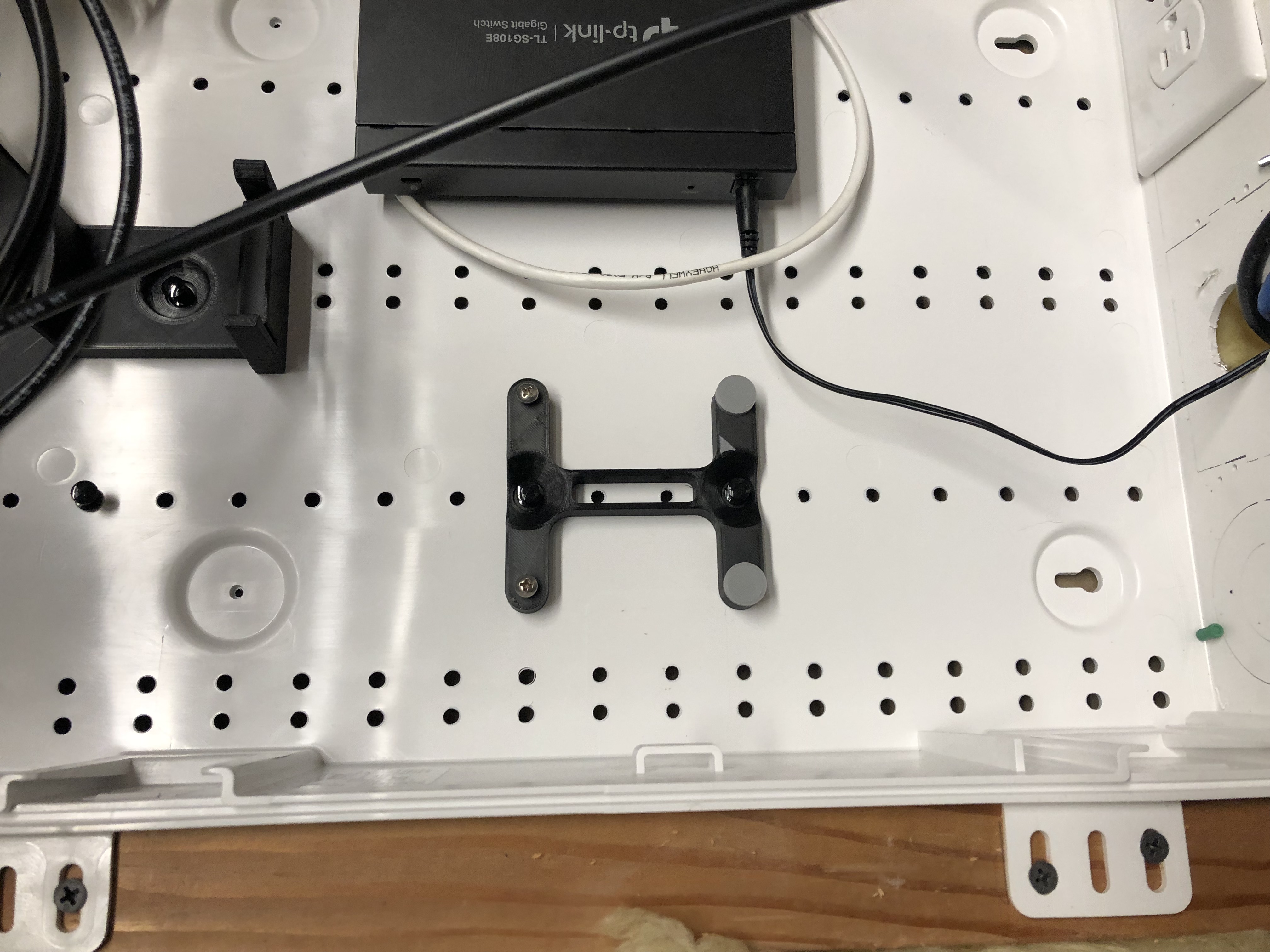 Ziply I-211M-L ONT Mount for Leviton Structured Media Center by Jesse ...
