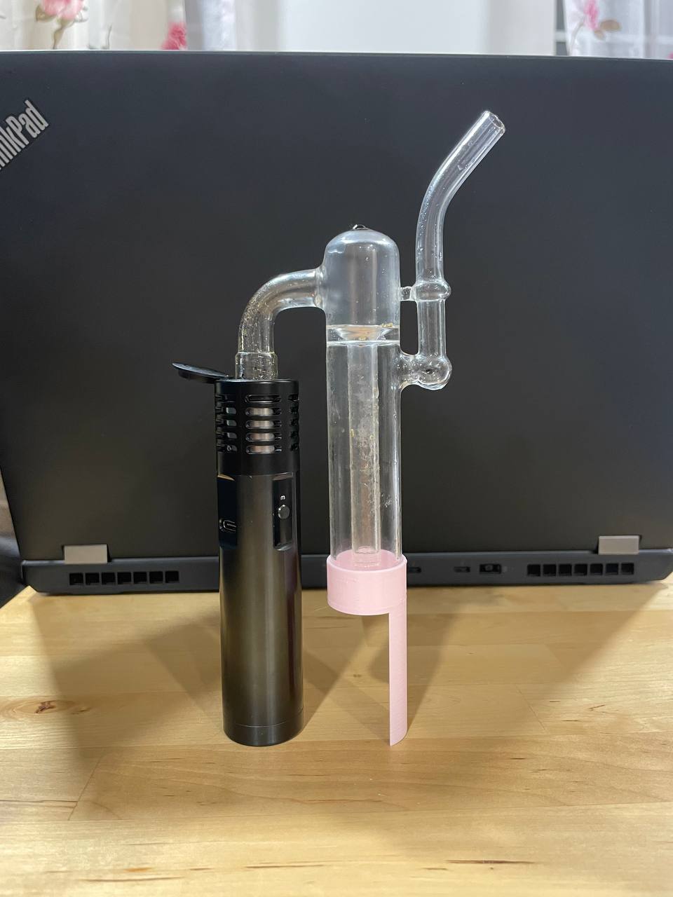 Arizer air max bubbler kickstand by serenie | Download free STL model ...