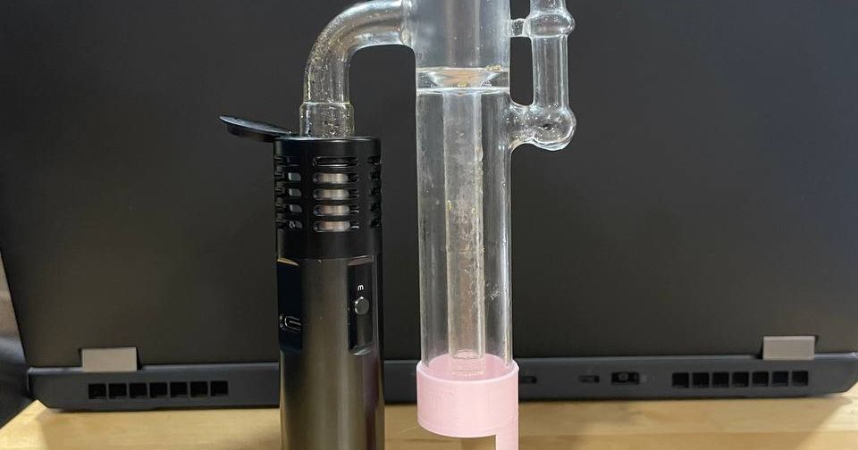 Arizer air max bubbler kickstand by serenie | Download free STL model ...