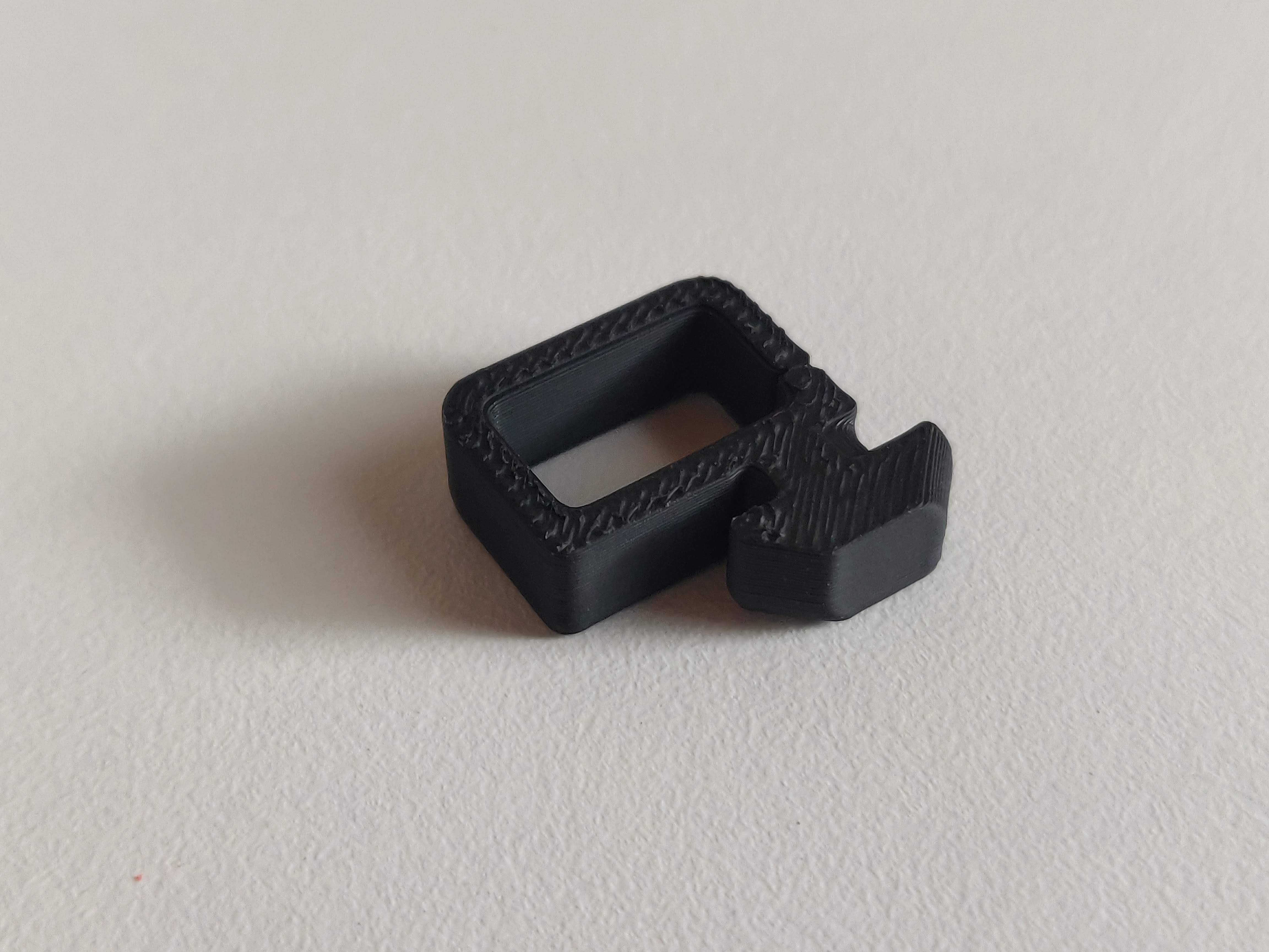 Extrusion cable holder by Luoti | Download free STL model | Printables.com