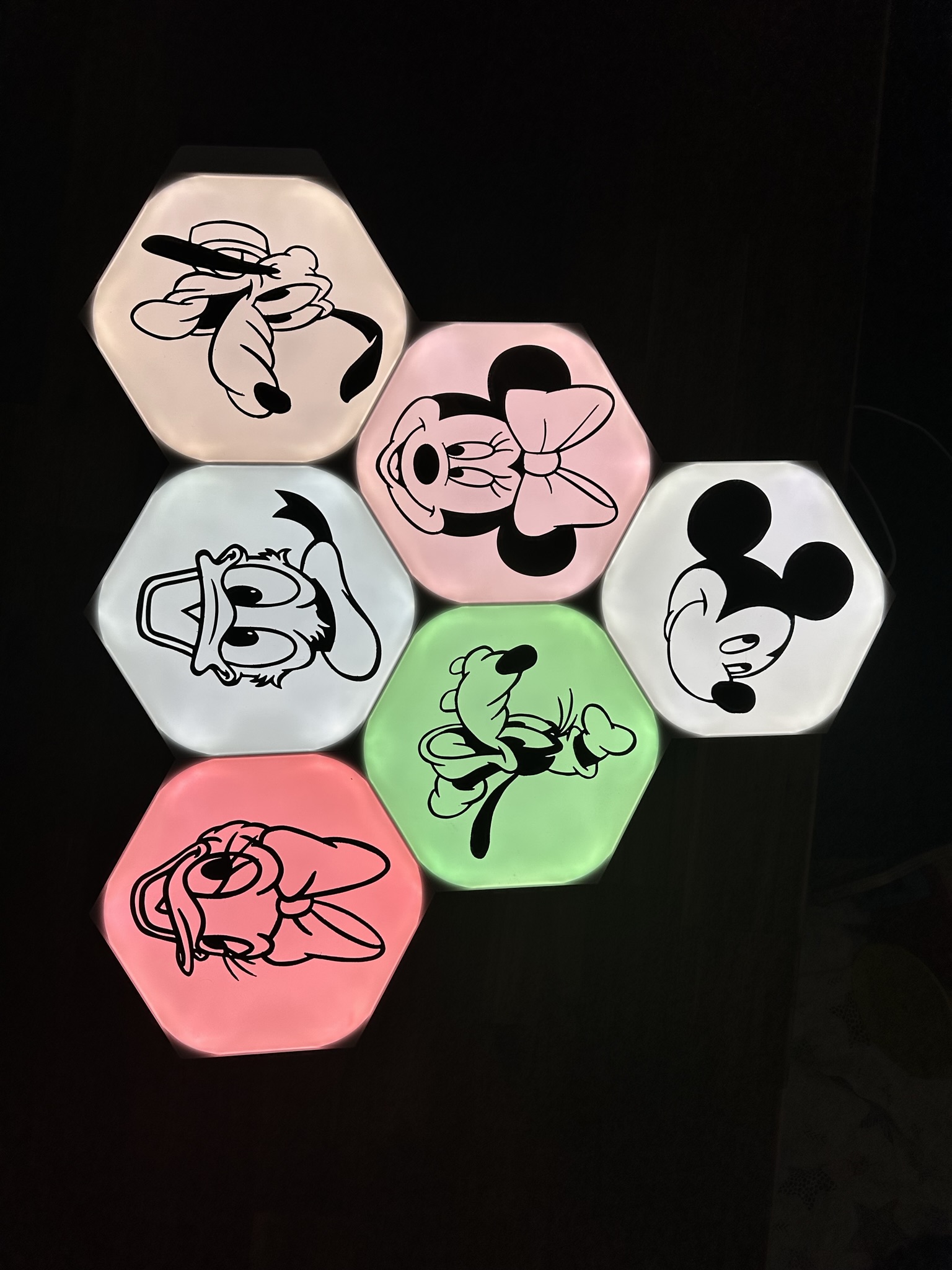 DISNEY CHARAKTERE COVERS FOR HEXAGON-NANOLEAF by DiDaSto3D | Download ...