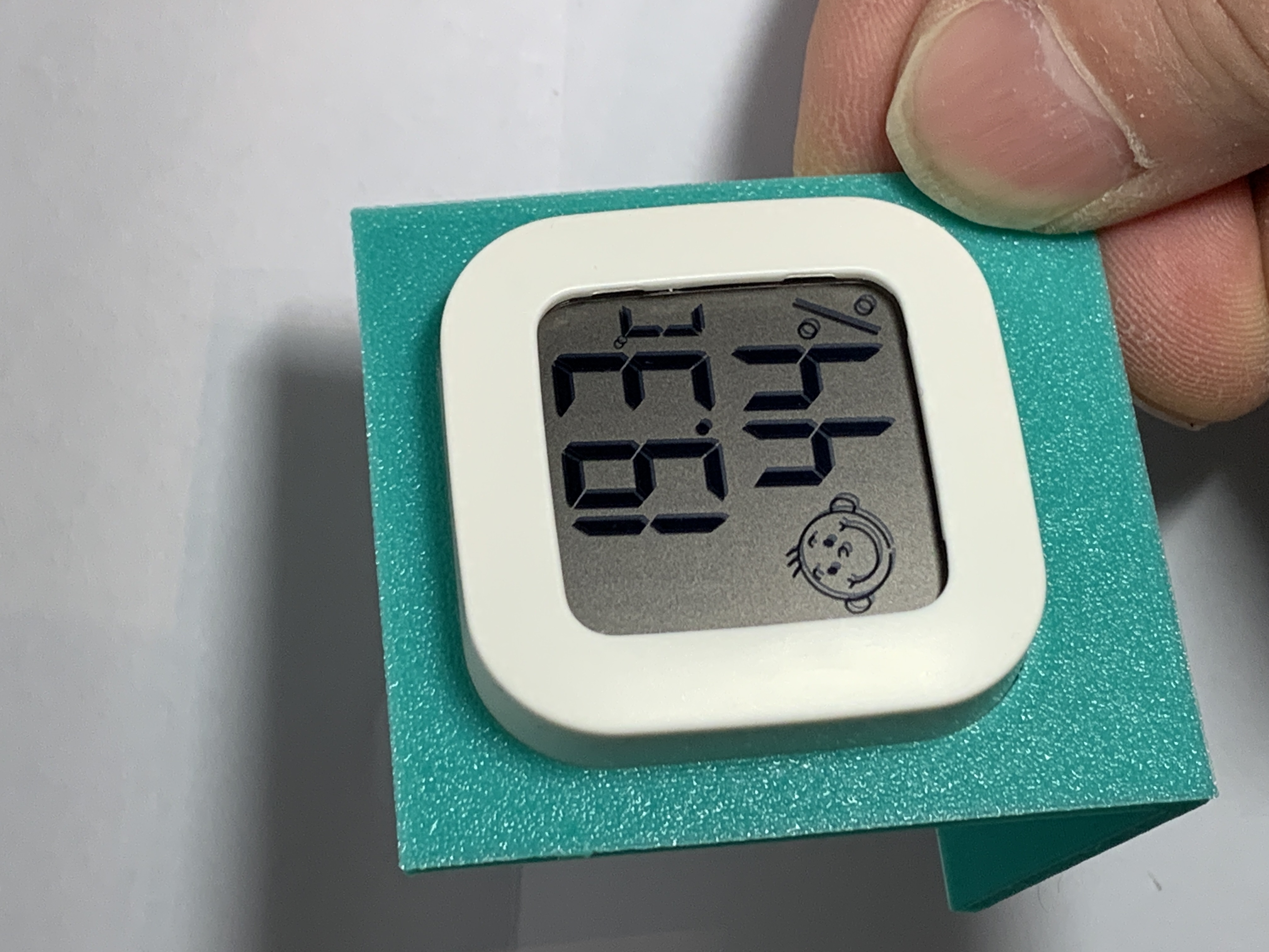 Frame for Hygrometer - Hygrometer Halter by C B | Download free STL ...