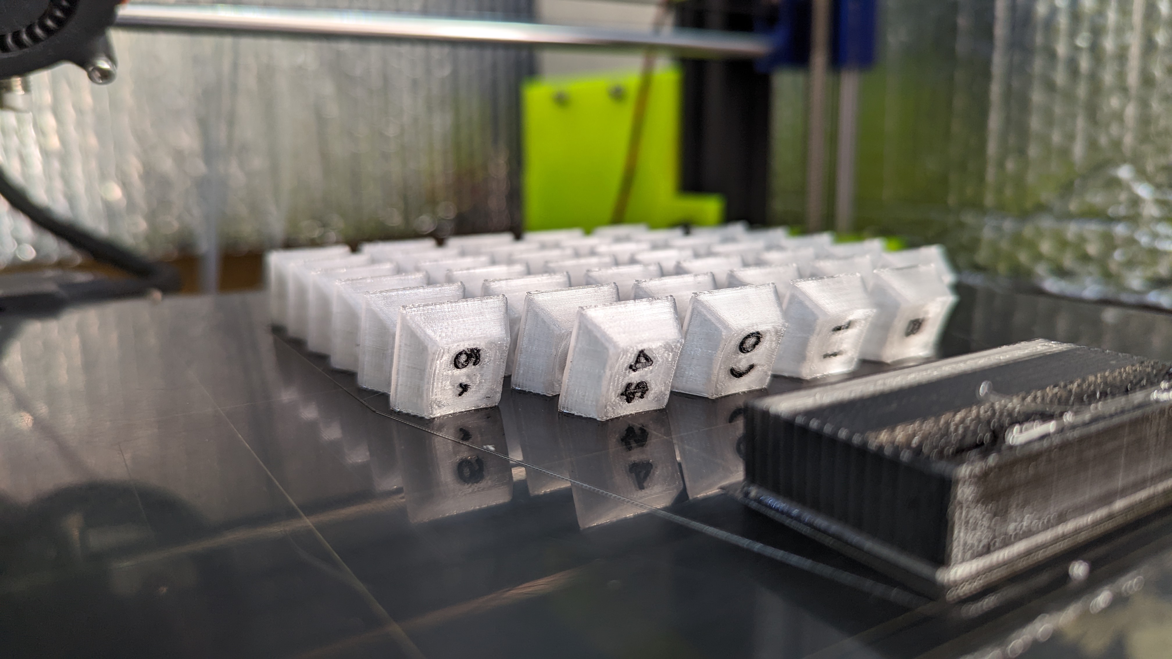 Complete Cherry MX stem keycap set optimized for 3D printing (riskeycap ...