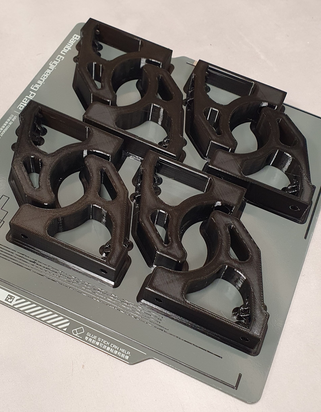 Skid plate / protective plate for small dumbbell mount / hooks to ...