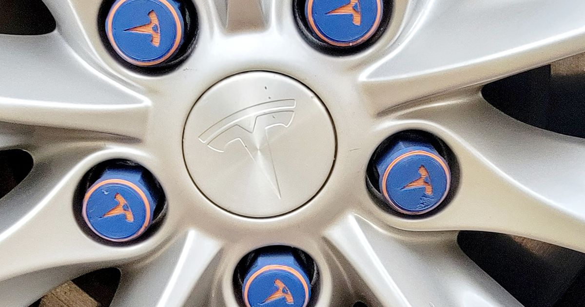 Tesla Lug Nut Caps by 3DPrintM.D. | Download free STL model ...