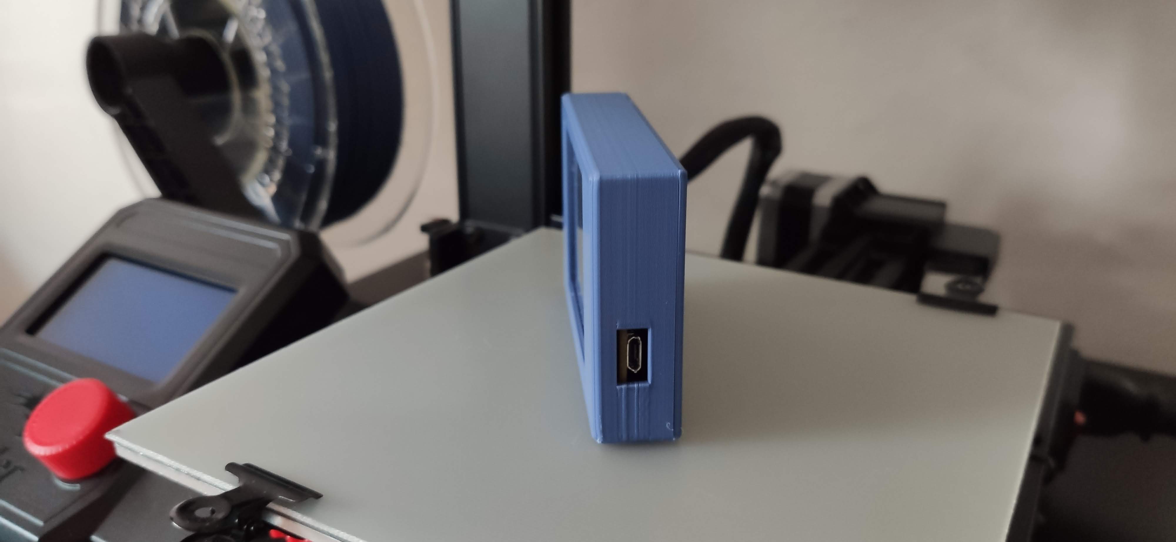 Sunton 2.8" touchscreen enclosure by Patrick Blom | Download free STL model | Printables.com