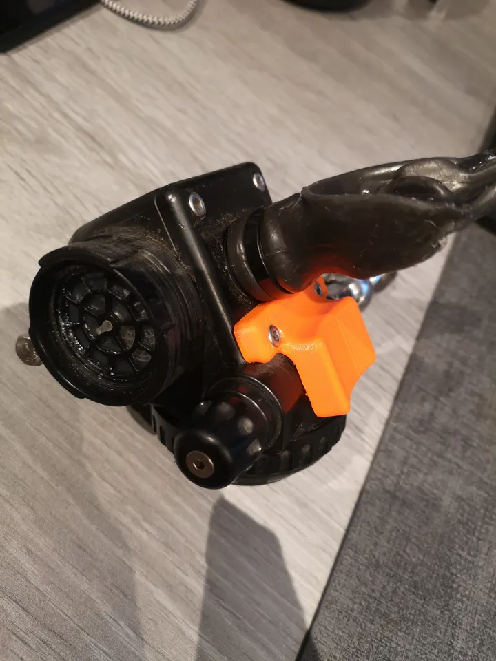 Shrimp BOV chin rest for rebreather by Jim Warny | Download free STL ...