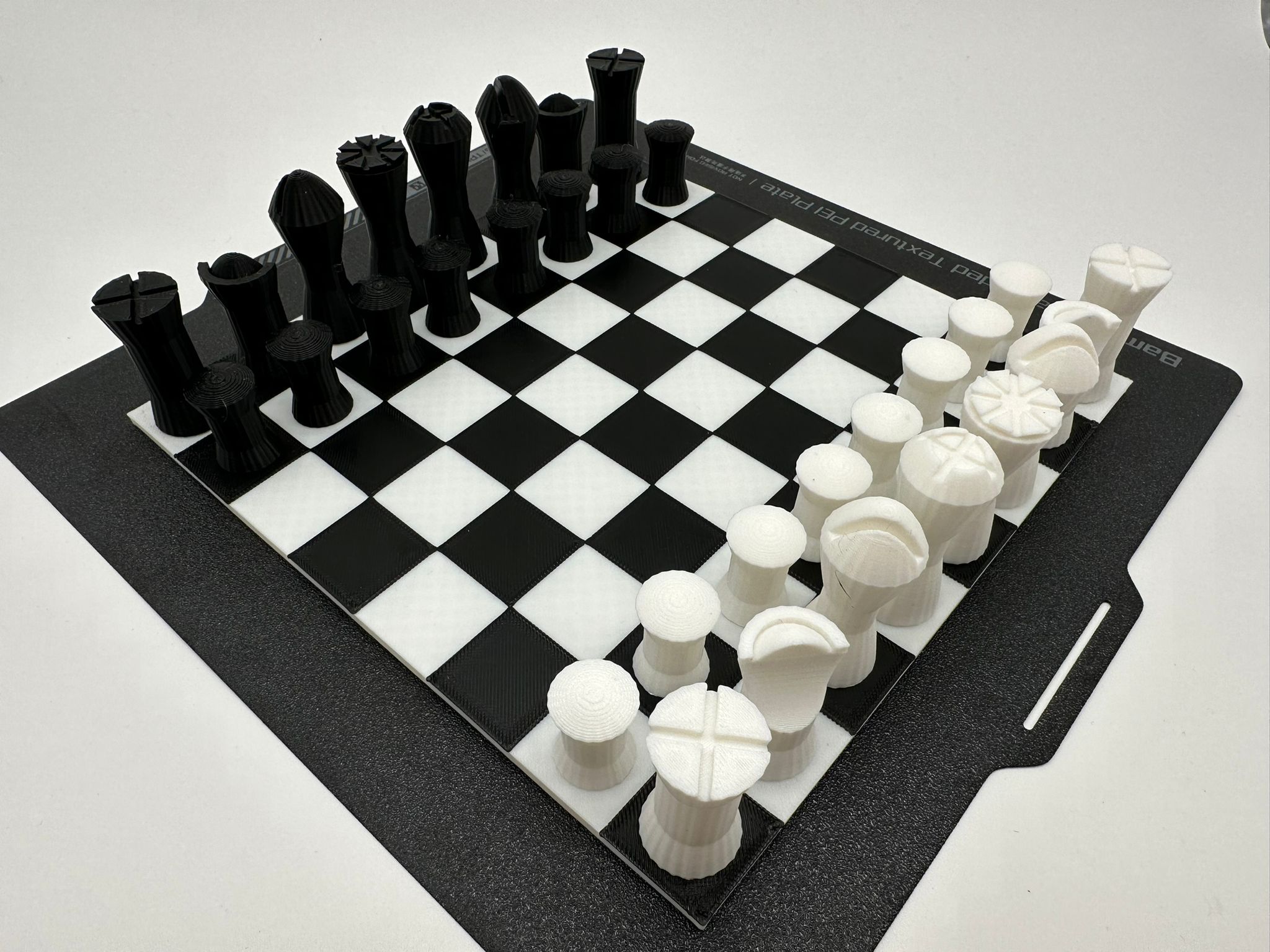 Minimalistic Chess Set by PrintFabLab | Download free STL model ...
