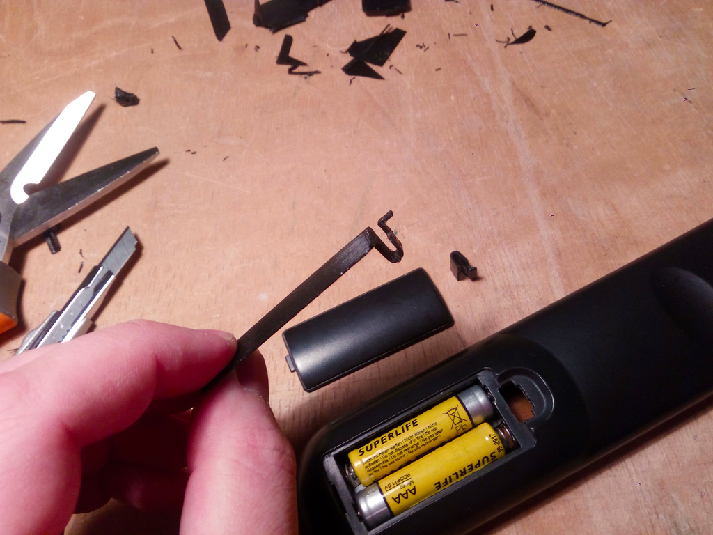 DIGI remote battery cover by kryvian | Download free STL model ...