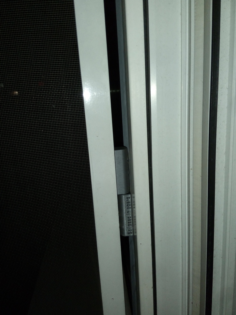 Hinge for mosquito net by kryvian | Download free STL model ...