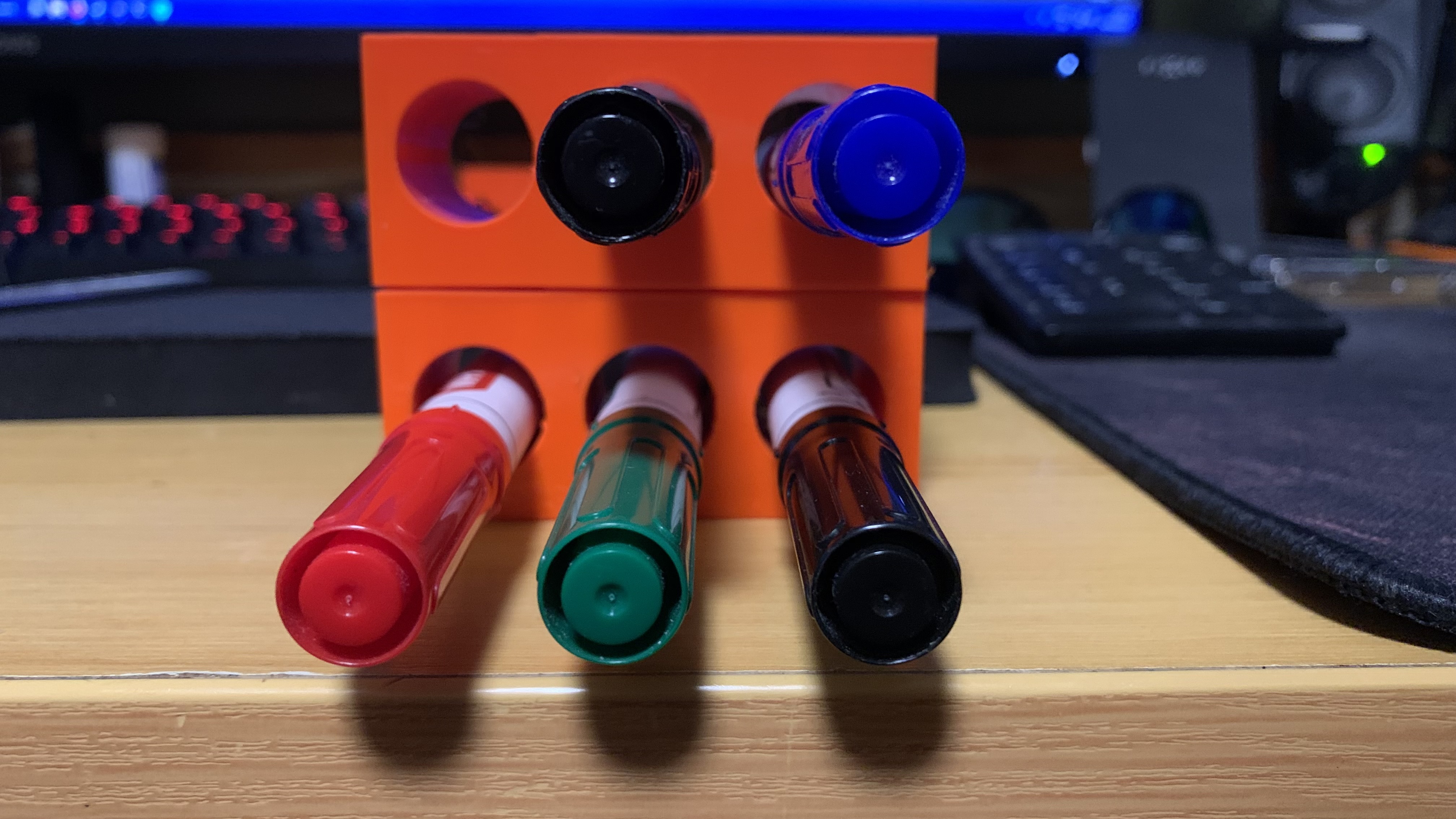 Marker Holder by travianluk | Download free STL model | Printables.com