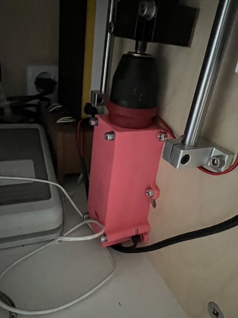Cordless screwdriver Parkside PBSA 12V D4 - motor casing by pandel ...
