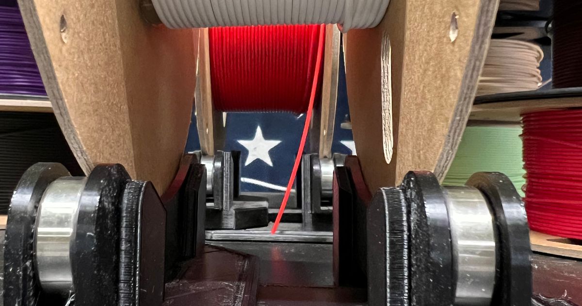 Adjustable Spool Holder for use with TUSH Ultimate Spool Holders with ...