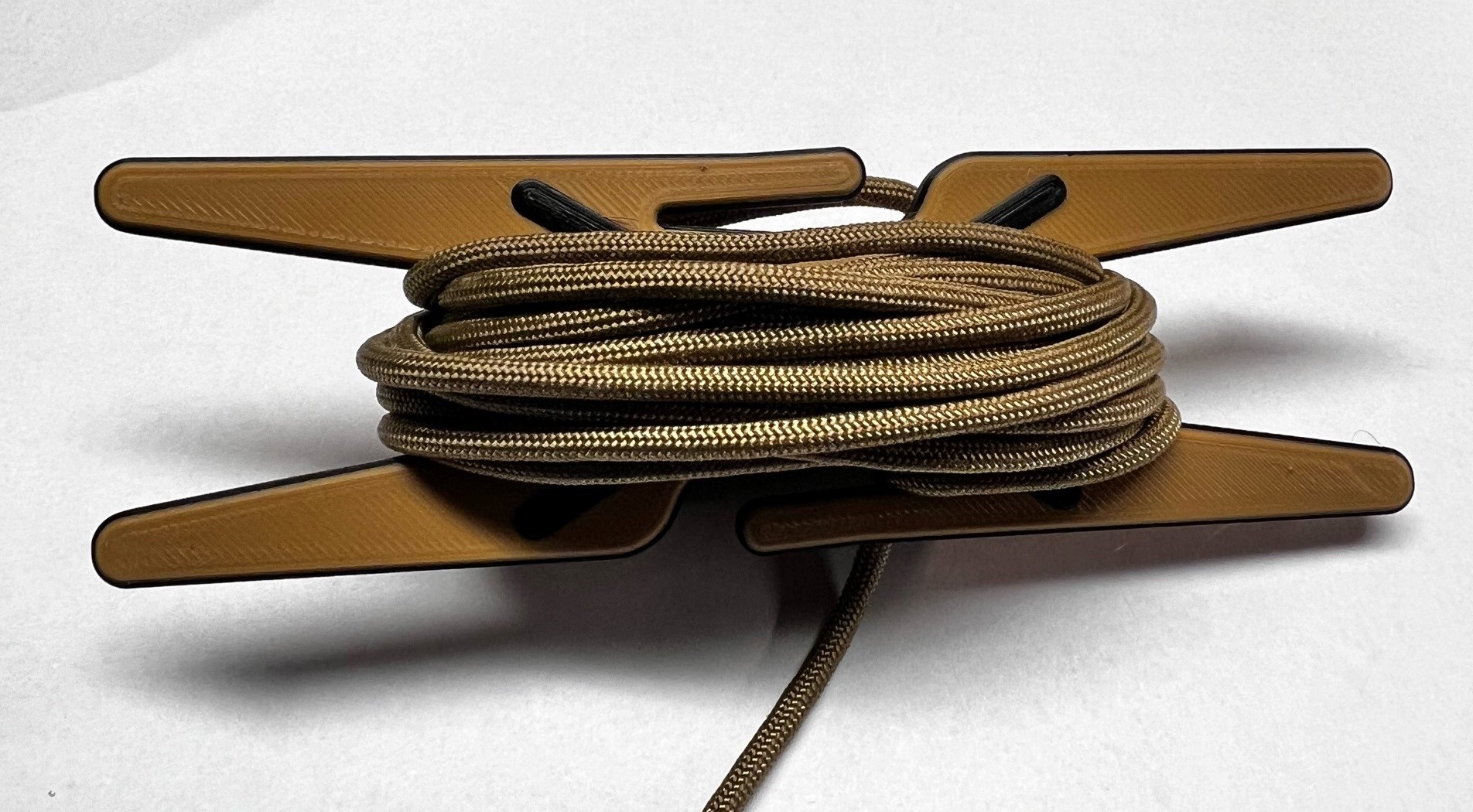 Lightweight storage for a length of 550 parachute cord by 3dprintguy ...