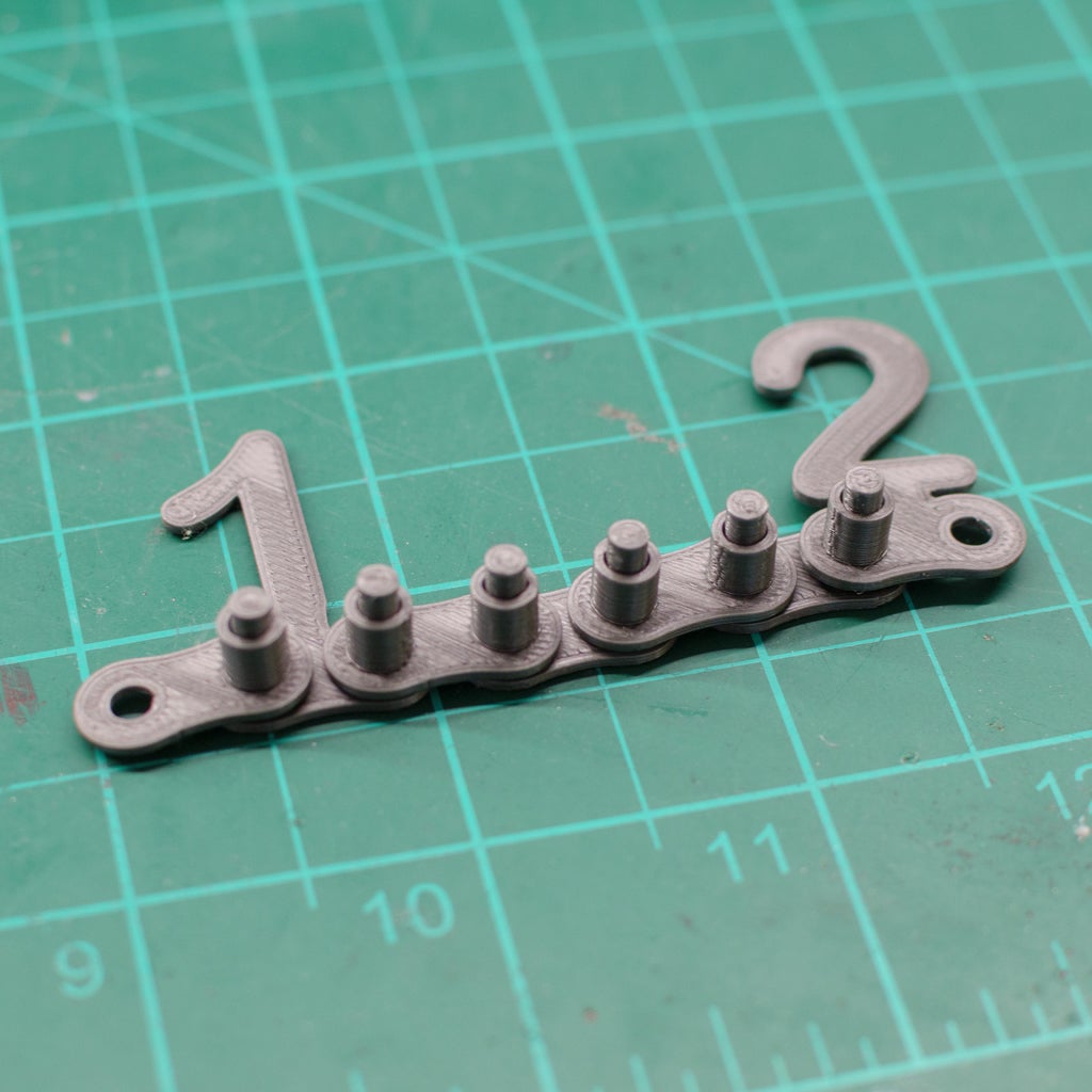 Chain Clock by David Kingsman | Download free STL model | Printables.com