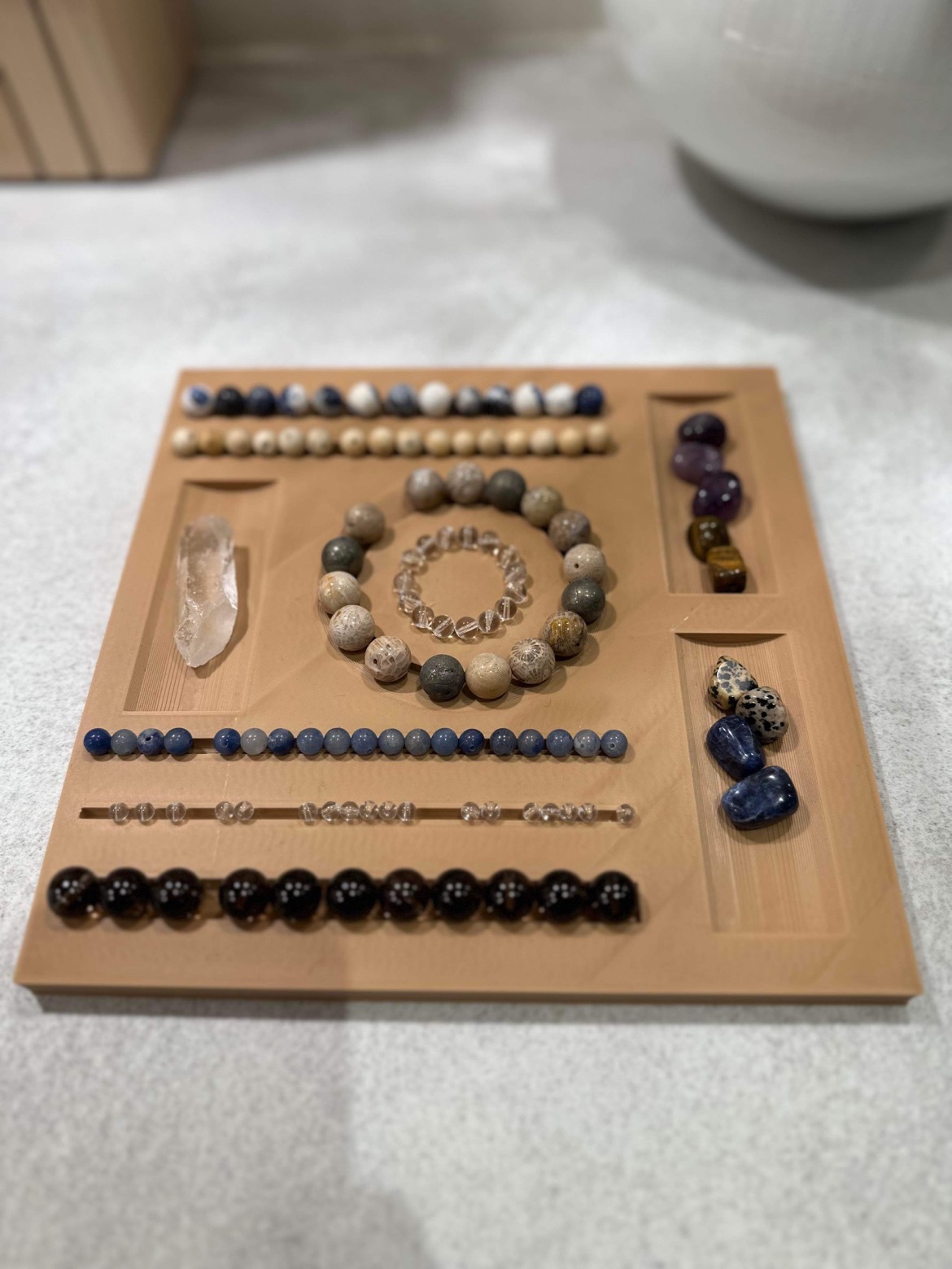 Plate for beads/pearls by Ole Christensen | Download free STL model ...