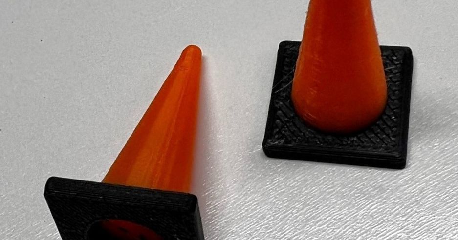 Traffic Cone Model Scenery for Slot Car or Train Layouts 1/24 scale by ...