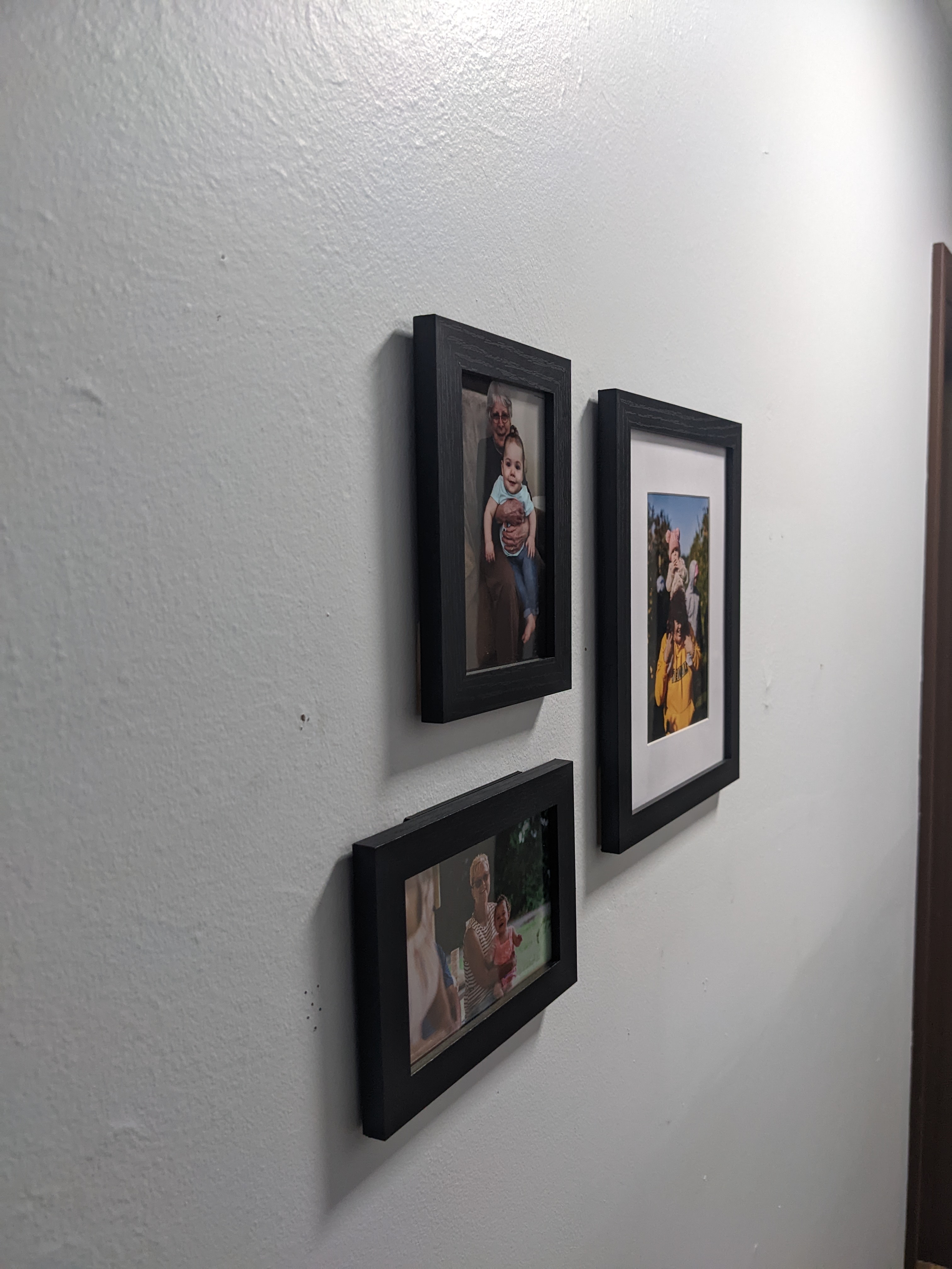 Ultra Thin Photo Frame Hanger (French Cleat) by fouronenine | Download ...