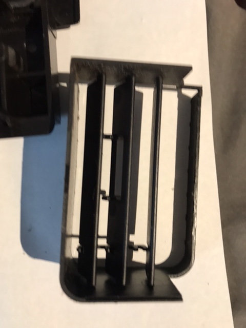 Jaguar X300 / XJ40 Dash Vent Louver Synch Clip by FerrariGuy | Download ...
