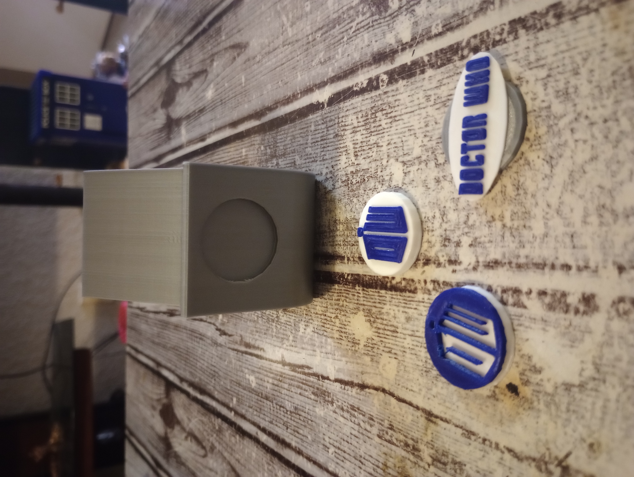 Doctor Who Xbox controlller stand by Buffy691 | Download free STL model ...