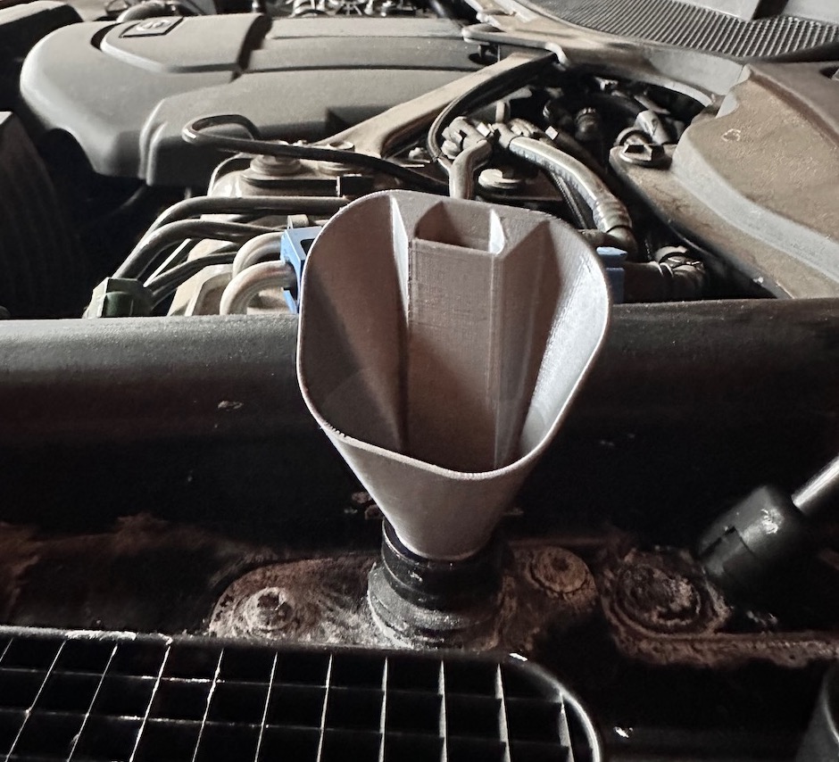 Funnel AdBlue Range Rover sport by Josef | Download free STL model ...