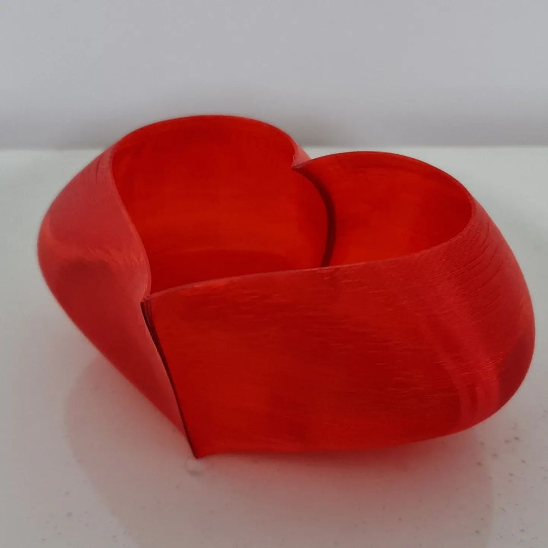 Heart pot by Abdallh Herbawe | Download free STL model | Printables.com