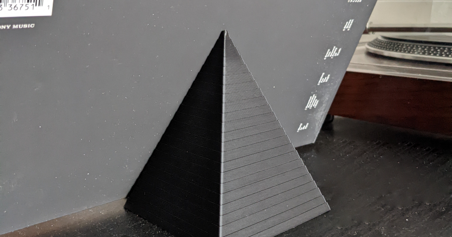 LP / Vinyl Stand Pyramid by Radswid | Download free STL model ...