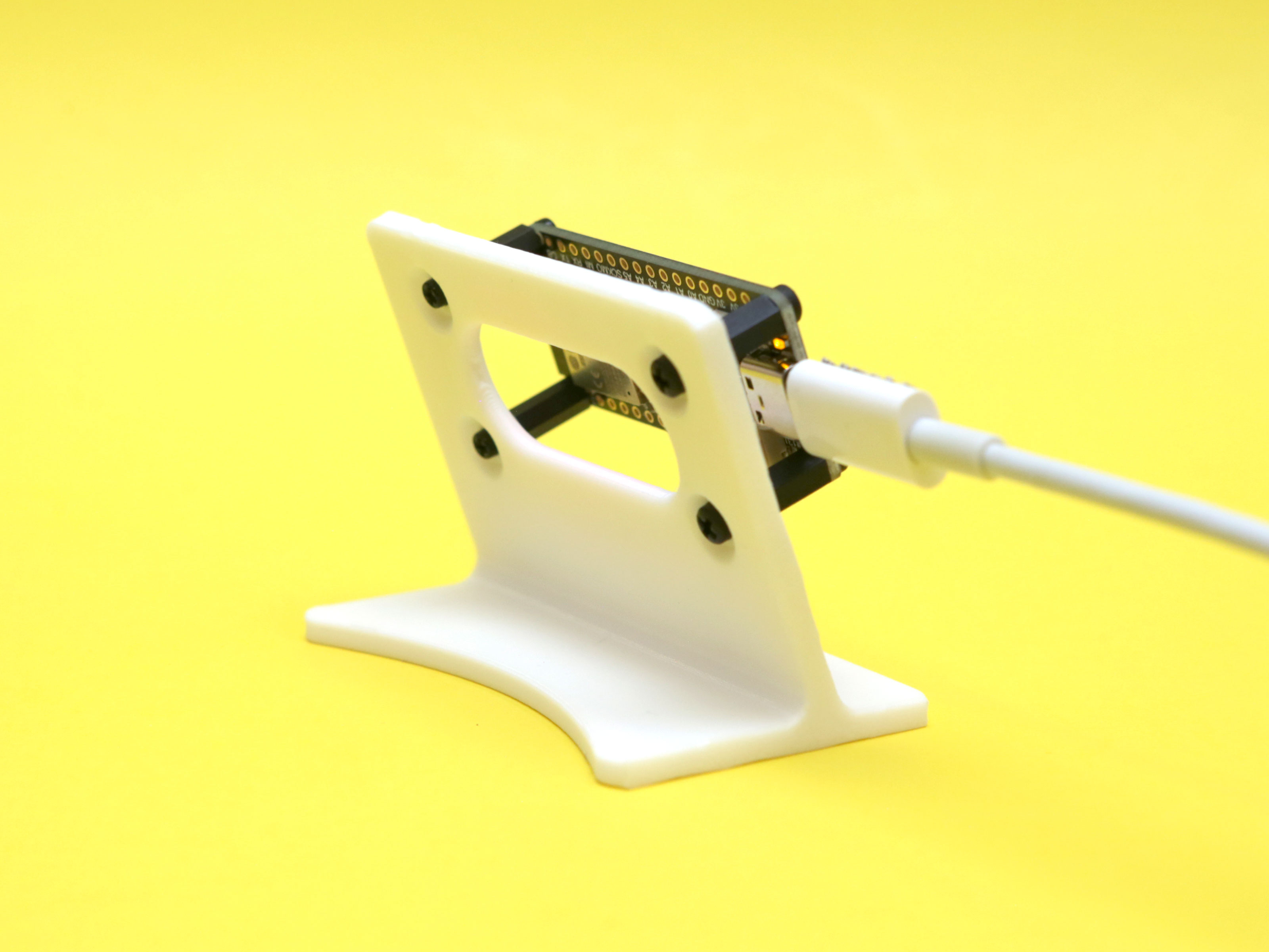 Stand For Feather Esp32 With Reverse Tft By Adafruit Download Free Stl Model