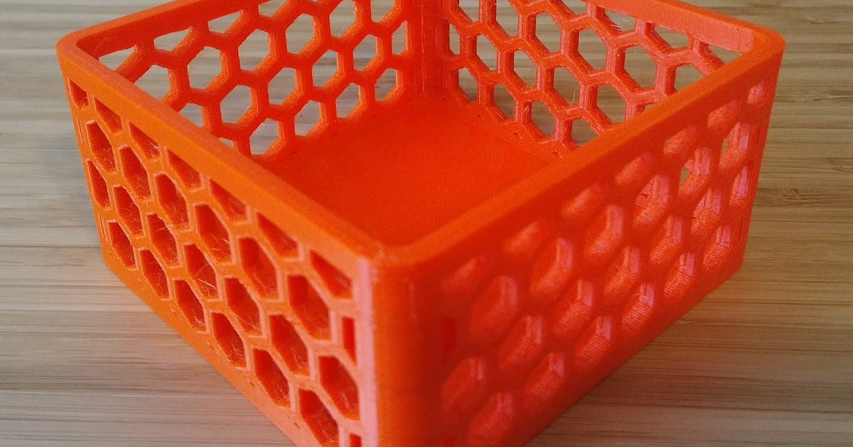 Customizable Hex Box with Bottom Cutouts Remixed by Alec Chen ...