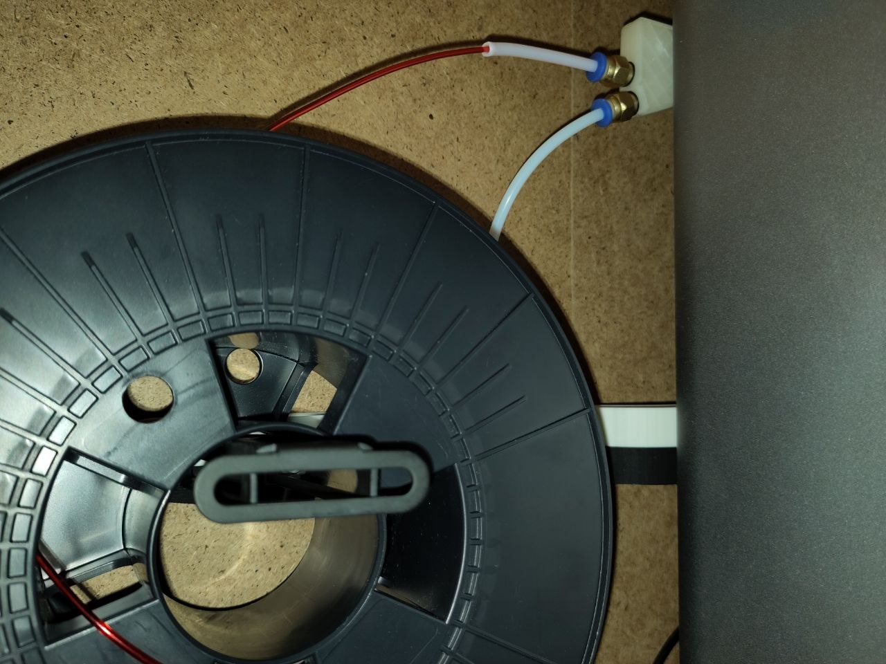 An even simpler simple spool holder - slimmer size by Sebi | Download ...