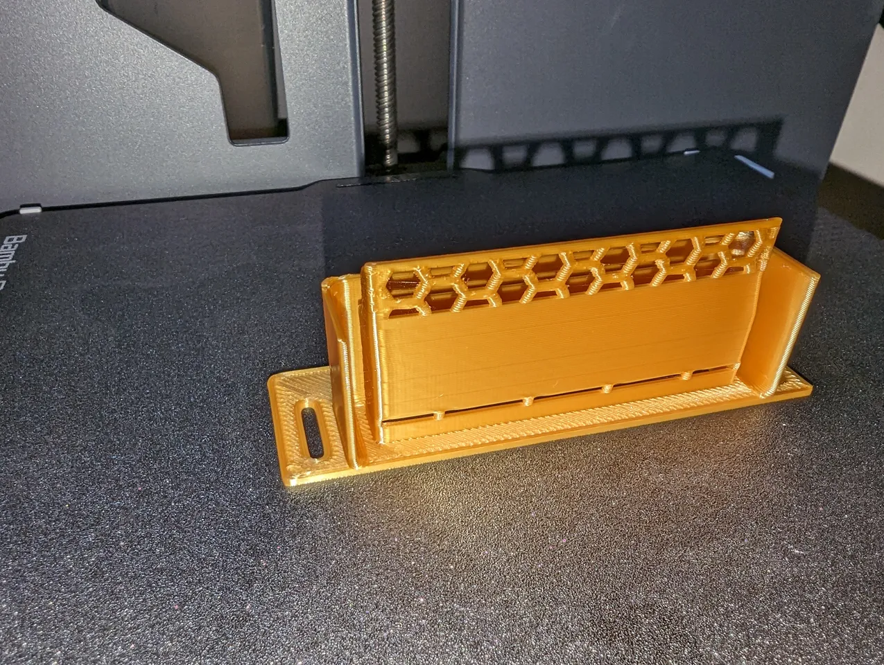 Bee Hive Entrance small and large by d_worms | Download free STL model ...