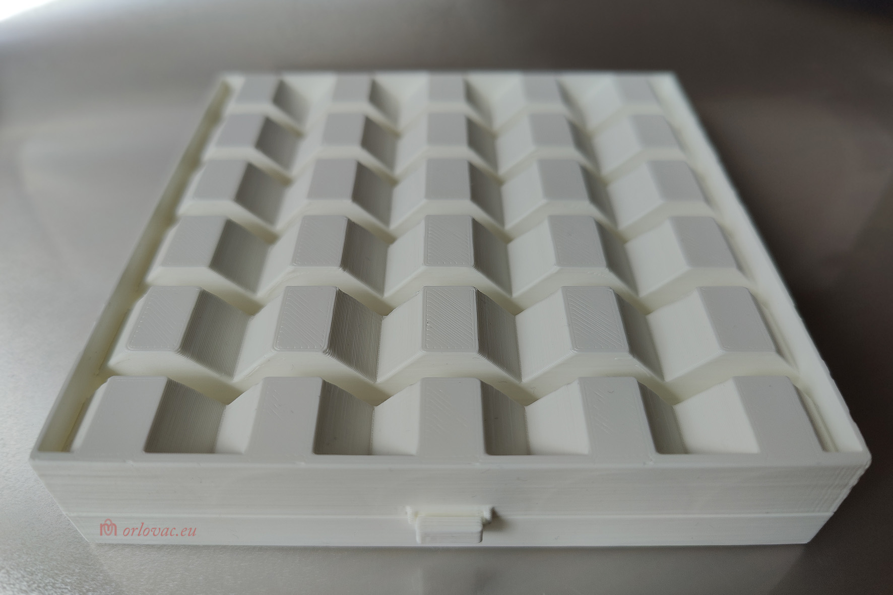 Sewing Machine, Box for 30 Bobbins by Marin | Download free STL model ...