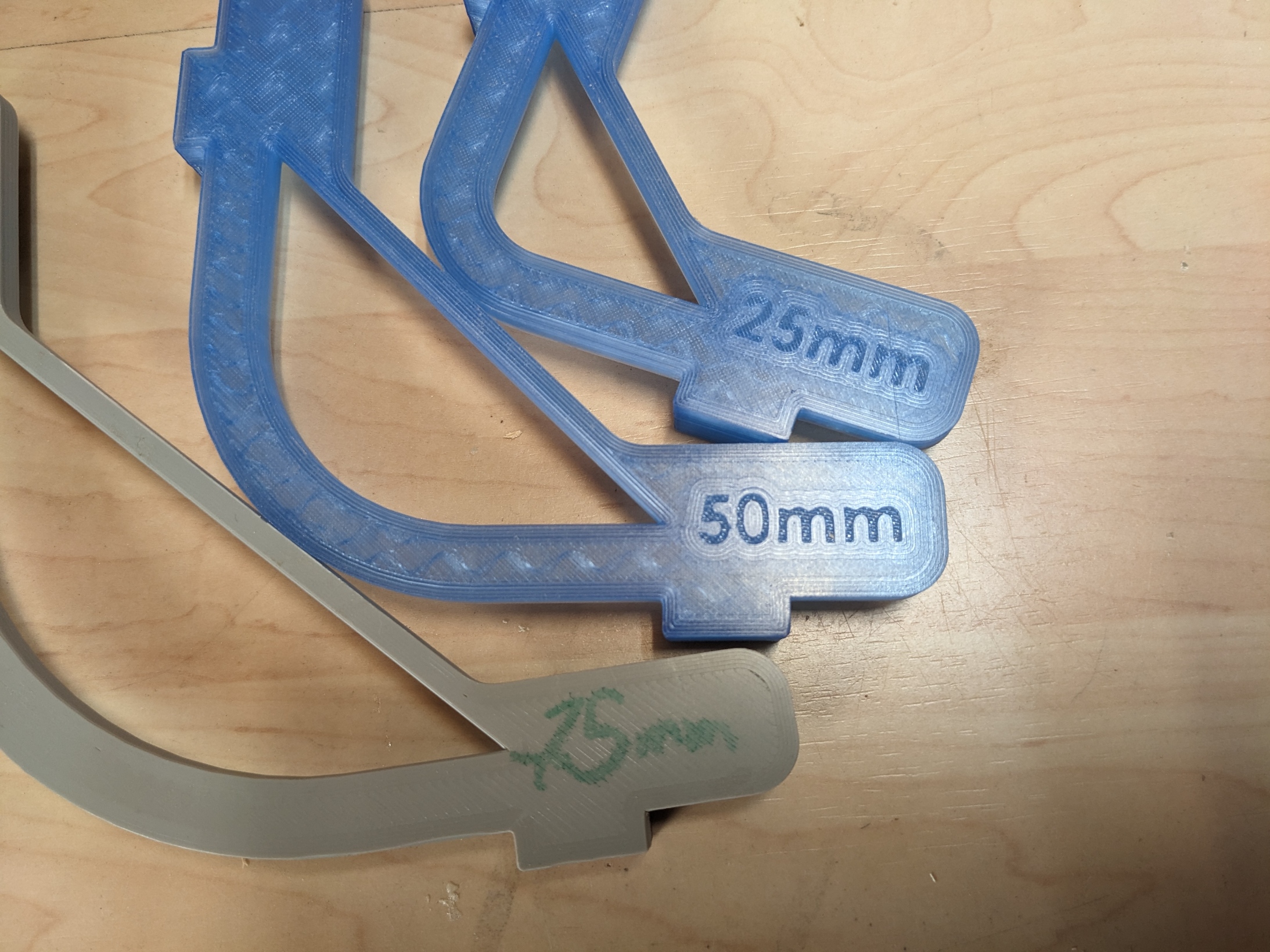 Corner Routing templates 25-50-75 mm by HolzerMax | Download free STL ...
