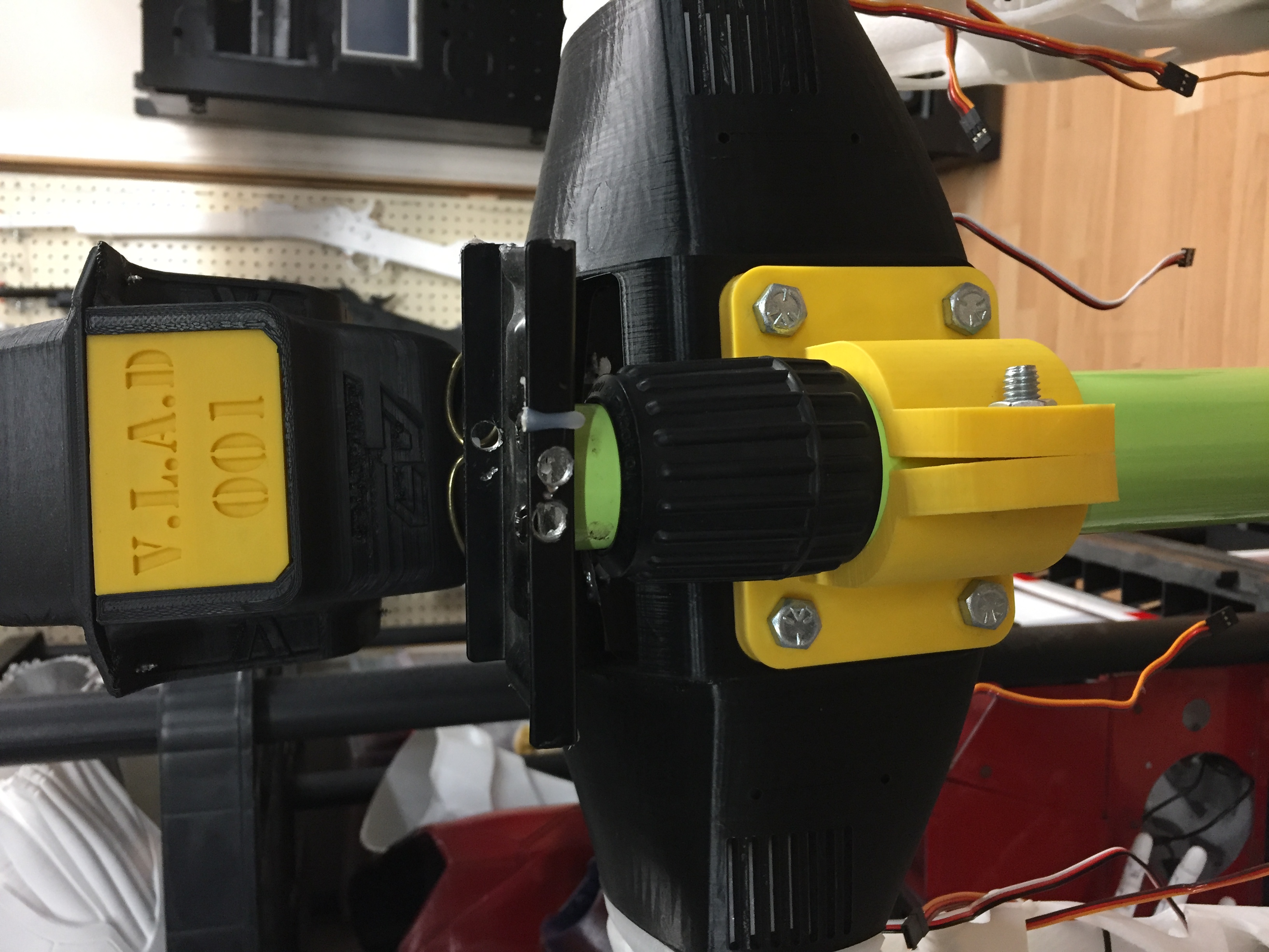 Pole Clamp by Paglia Industries | Download free STL model | Printables.com