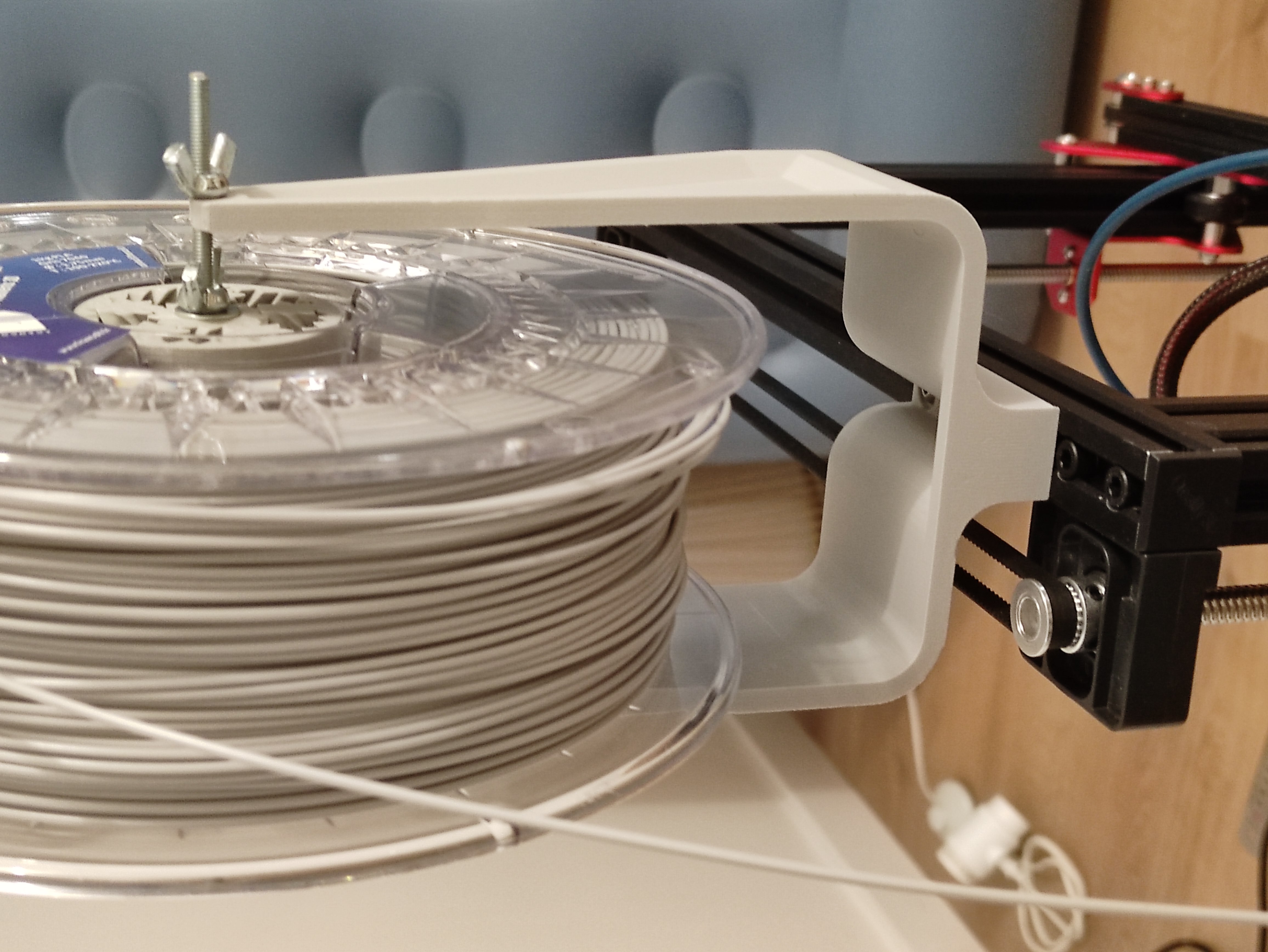 Spool Holder on top frame by Julien Evrard | Download free STL model ...