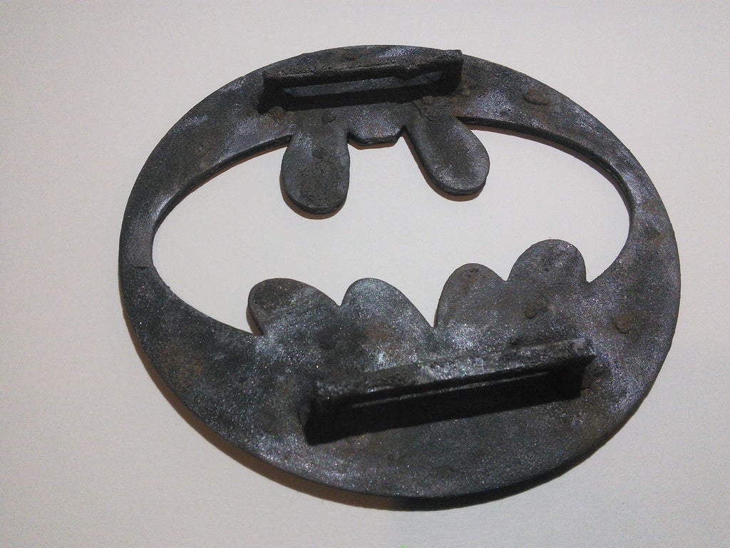 Steampunk Bat Signal Oil Lamp mod by fatdavemakes | Download free STL ...