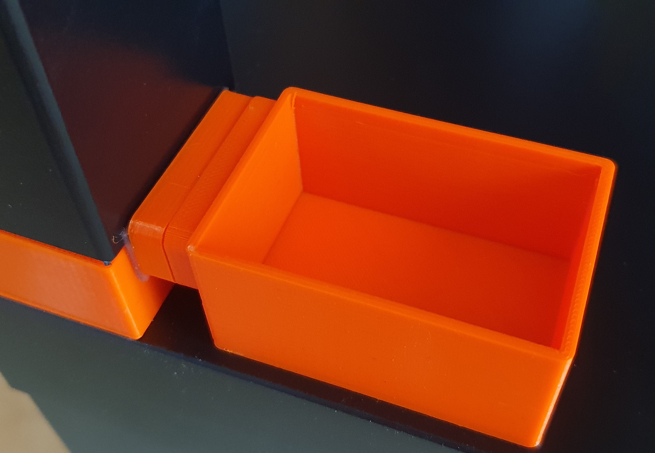 Small magnetic wastebox by RC builder | Download free STL model ...