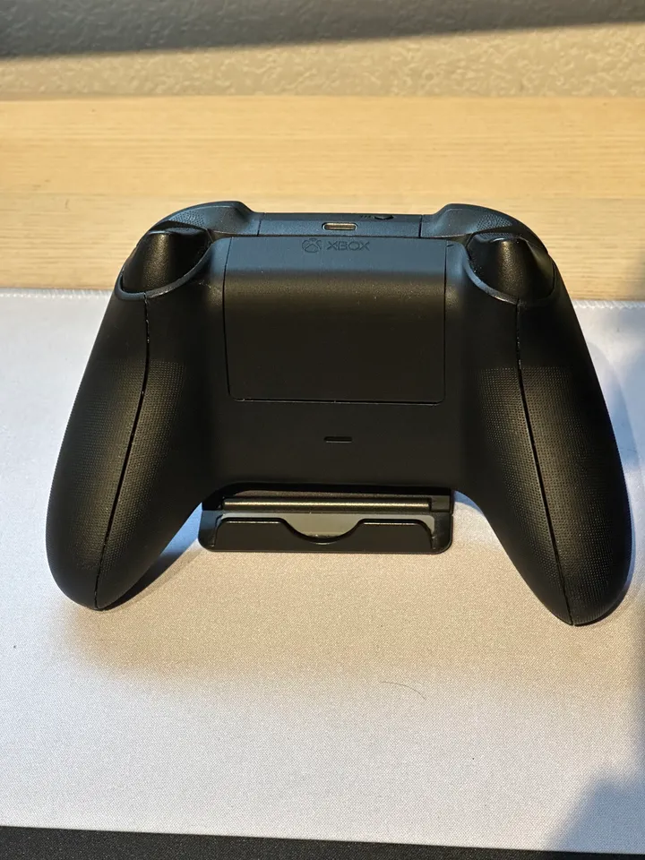 Xbox SERIES controller battery cover by arnaud vgr | Download free STL ...