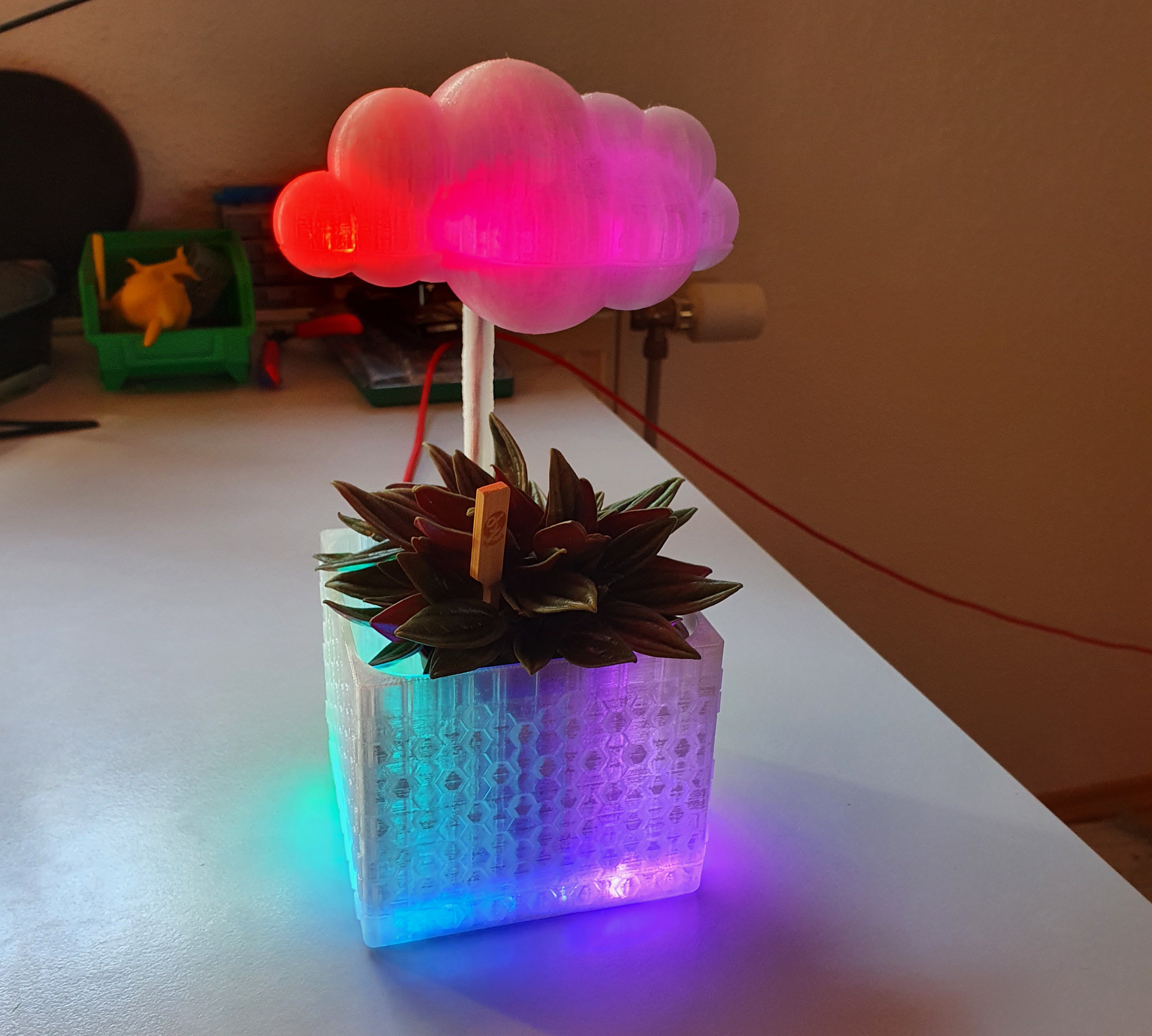 (Reactive Weather) Lamp Flower Pot by ShadowOfKlon | Download free STL ...