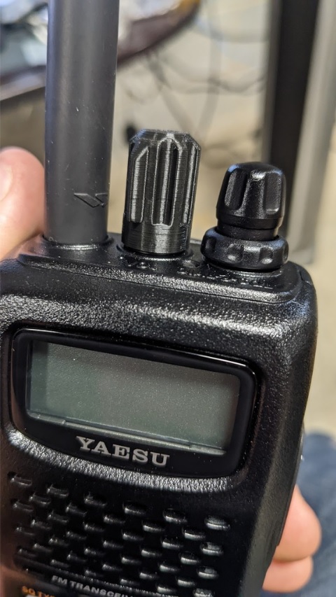 Yaesu FT-60 Volume Knob v3 by Cornbread | Download free STL model ...