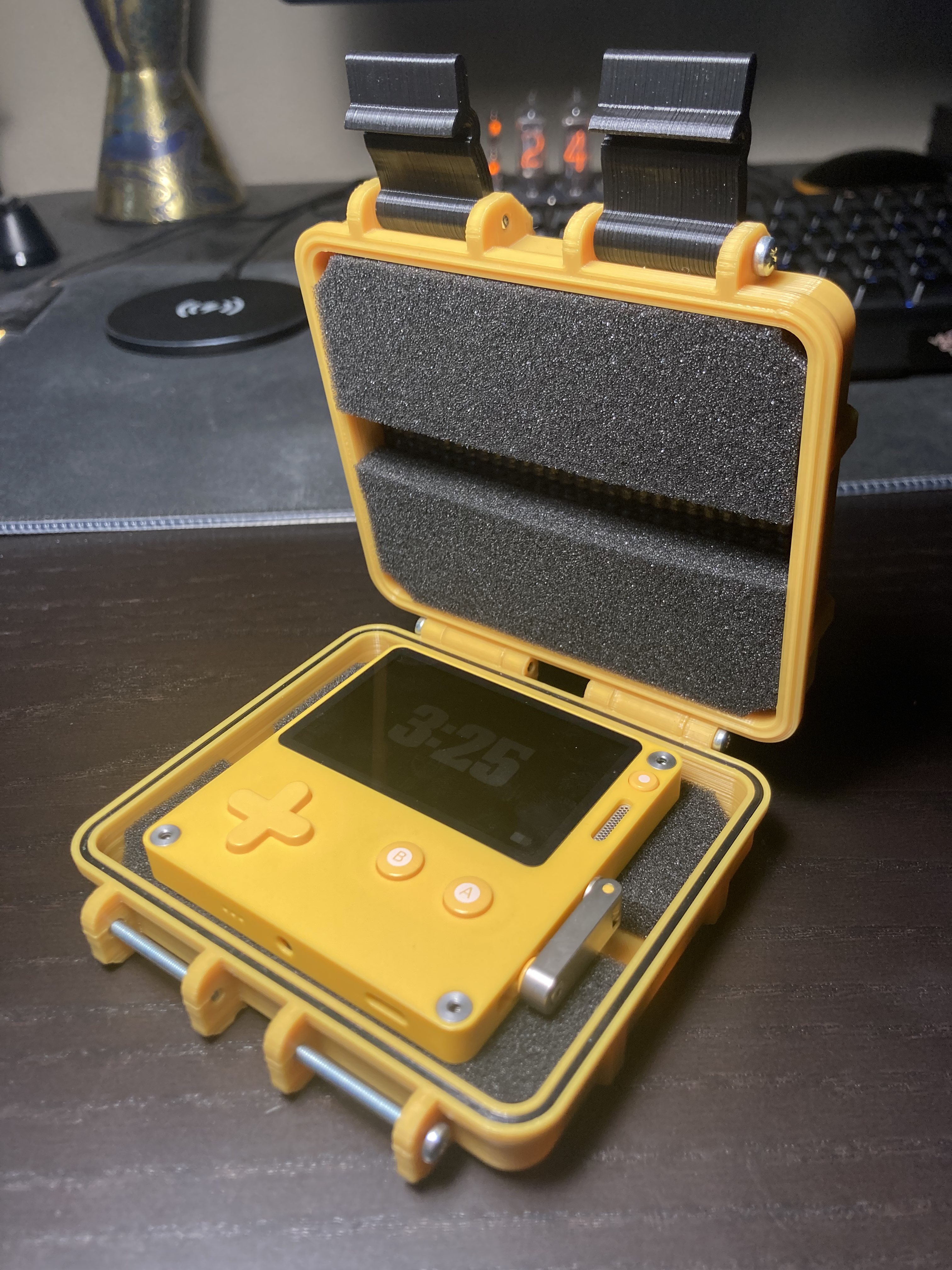 Playdate Rugged Box por Zachary Snyder | Descargar modelo STL gratuito | Printables.com