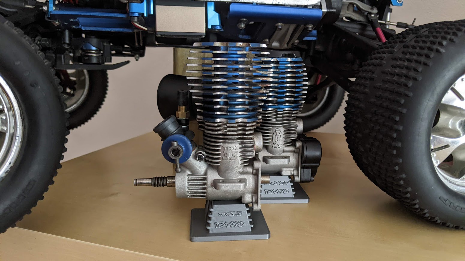 Display stand for RC nitro engine Traxxas TRX 3.3 by ByPS128 | Download free STL model ...