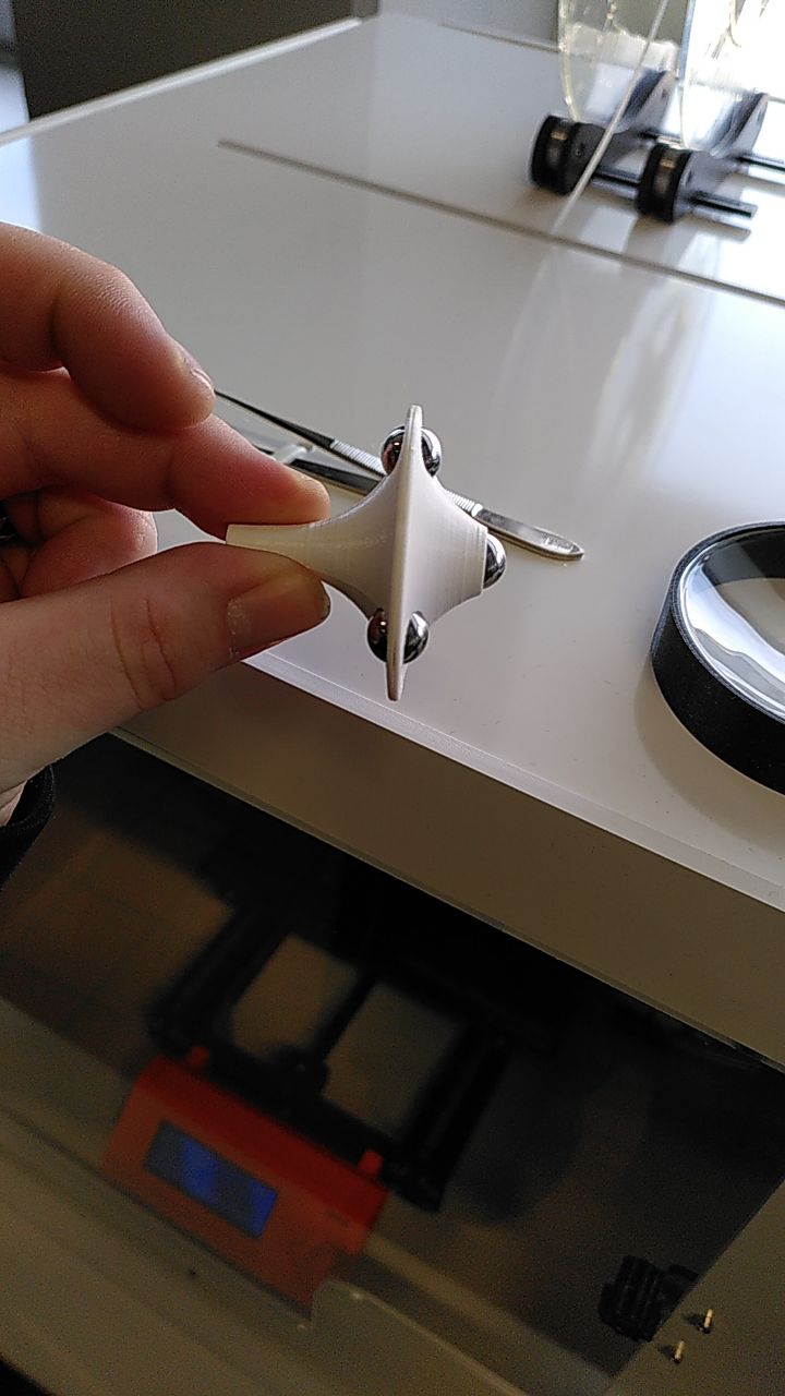 Ball Bearing Spinning Top V1 by wuerfel | Download free STL model ...