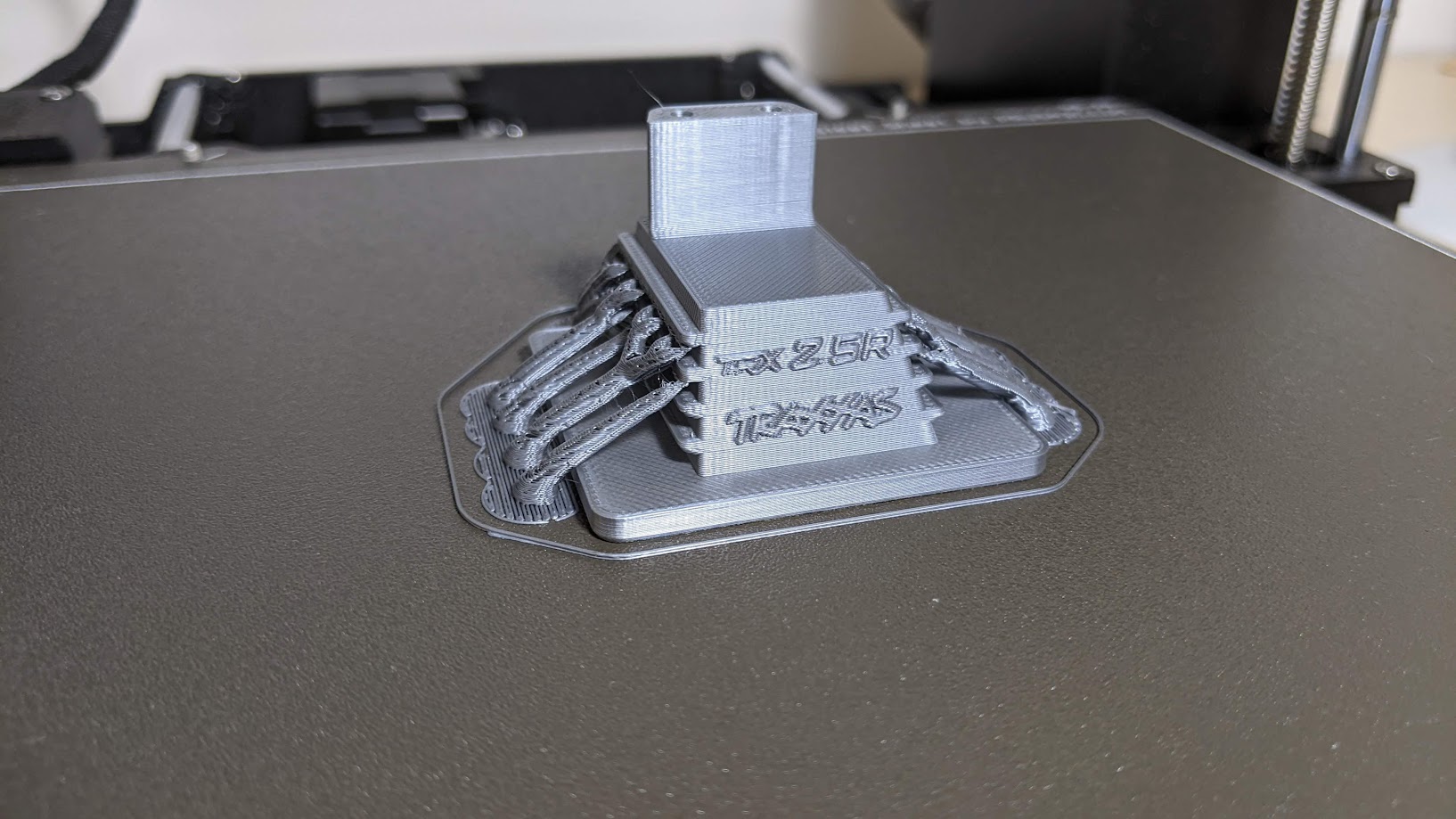 Display stand for RC nitro engine Traxxas TRX 2.5R by ByPS128 ...